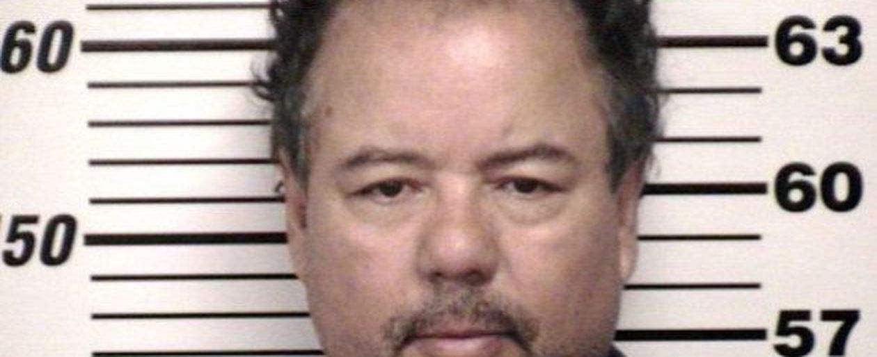Ariel Castro, il mostro di Cleveland patteggia la condanna a 1000 anni ...