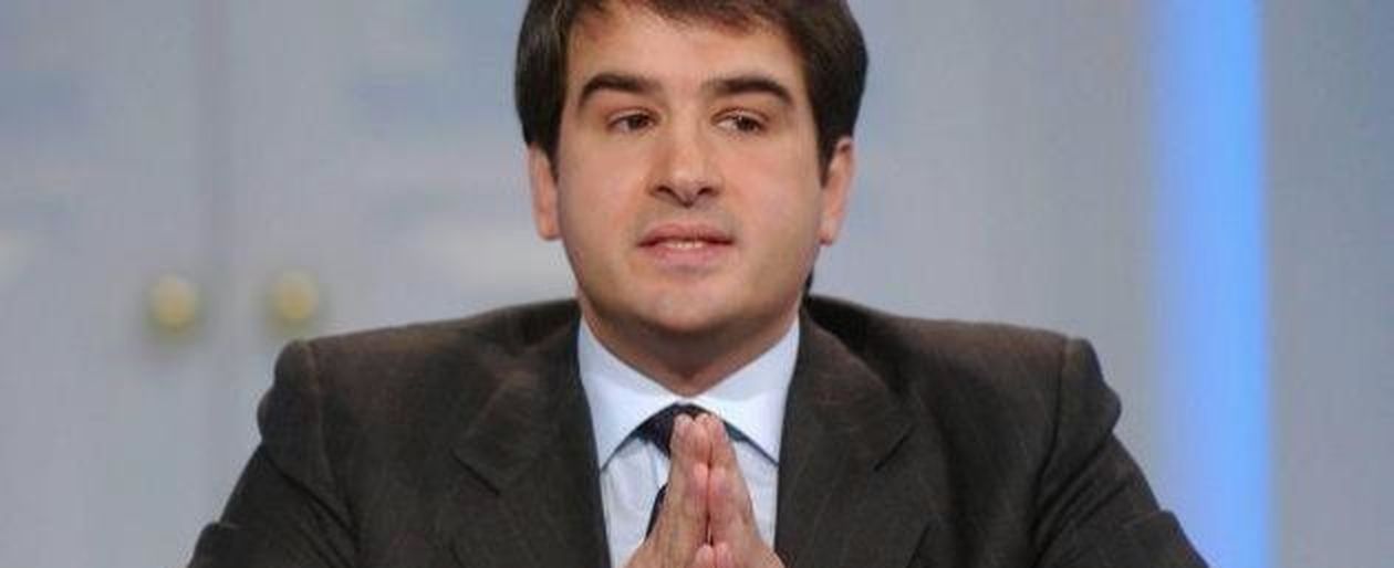 Raffaele Fitto (Pdl): "Noi lealisti: azzerare le cariche e fare il ...