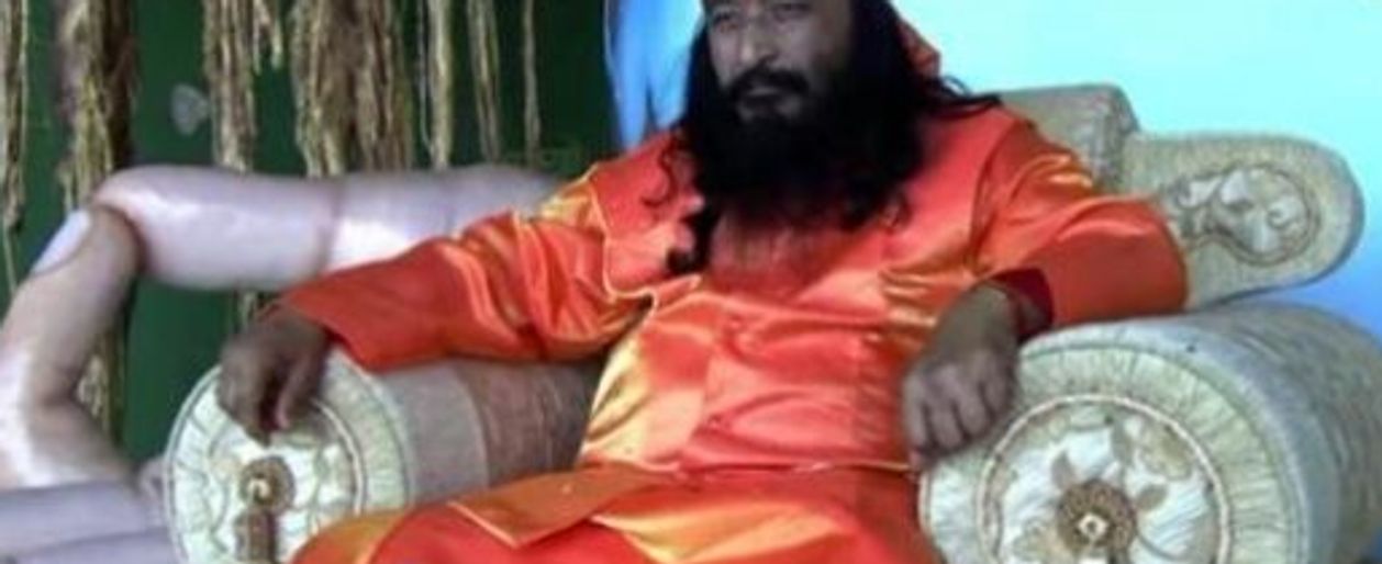 Shri Ashutosh Maharaj, il guru ibernato fa litigare l'India: "Non è ...