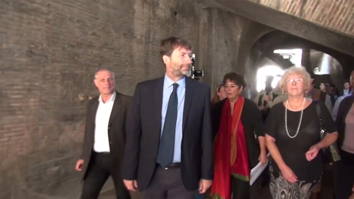 L'Attico del Colosseo riapre dopo 40 anni. Ora si potrà guardare Roma a ...