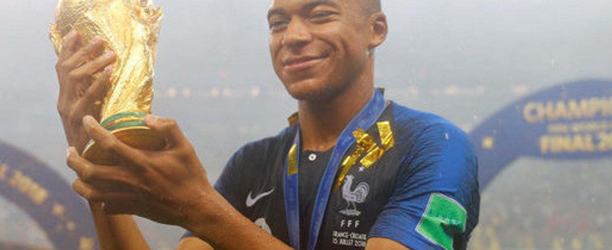 Kylian Mbappe, calciatore francese, vince il Mondiale: "Donerò tutti i ...