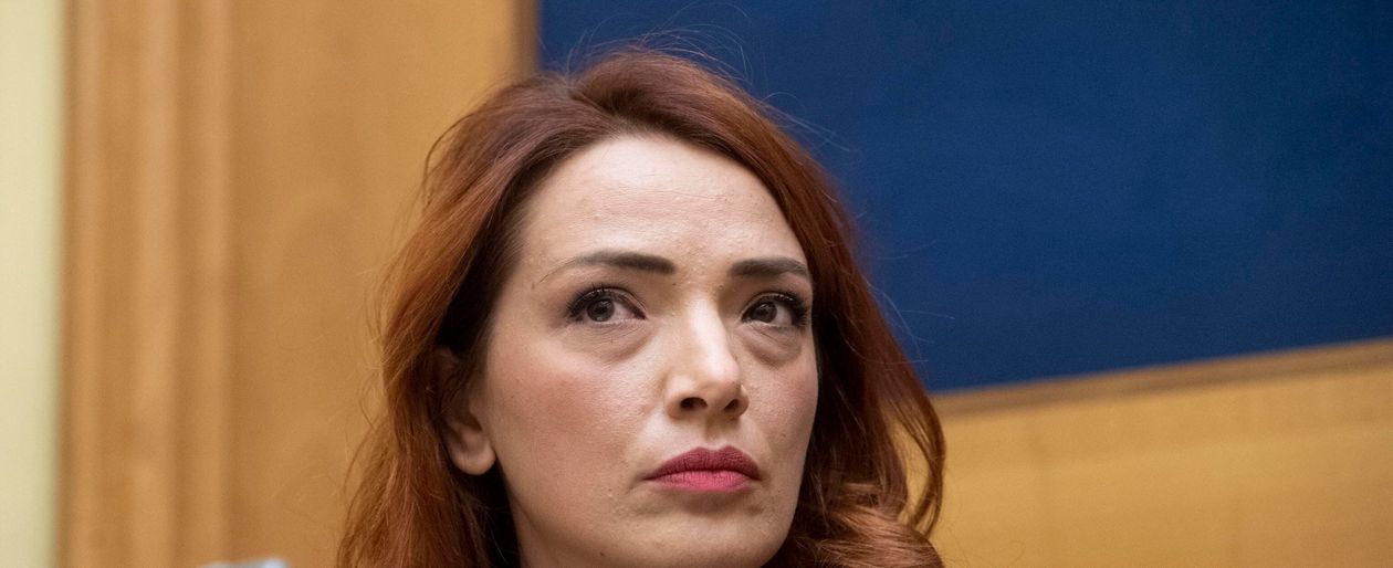 "Adesso il Pd cambi tutto". Intervista a Jasmine Cristallo - HuffPost ...