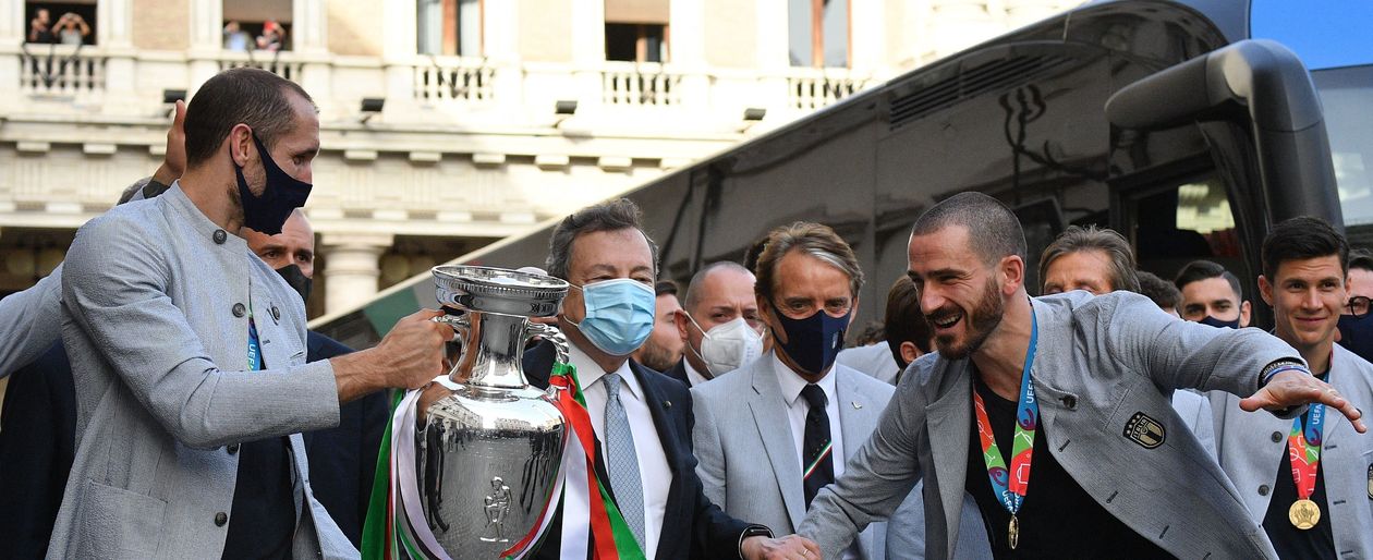 Coppa, Maneskin e Recovery. L'Italia vuole cavalcare l'onda - HuffPost ...