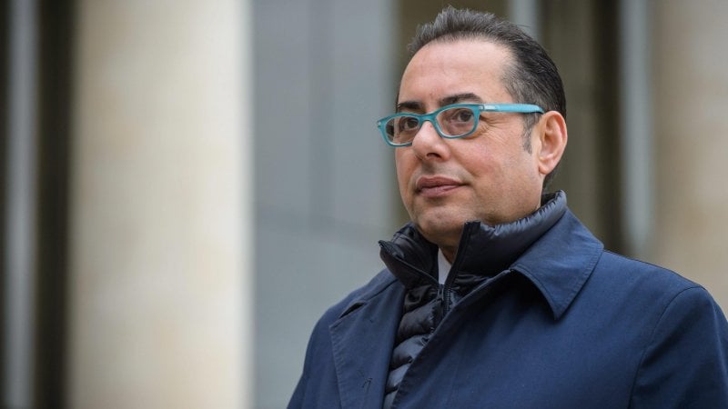 Pittella (Gianni) lascia il Pd per Calenda (che candida il fratello ...