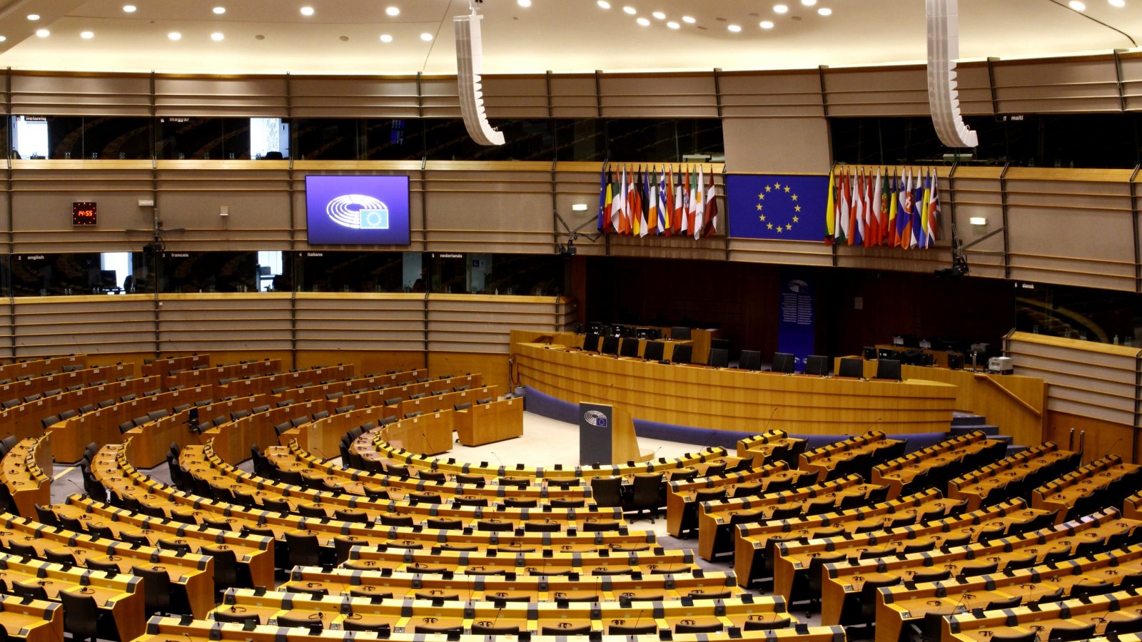 Come funziona il parlamento europeo e su cosa decide - HuffPost Italia