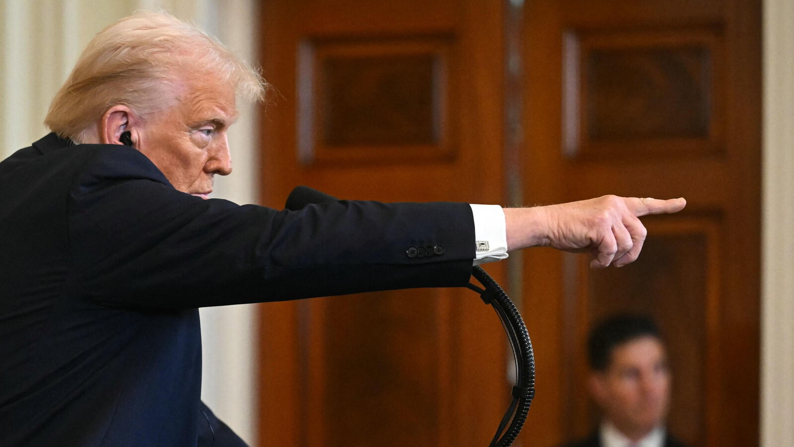 L’Europa non ha capito che la pace di Trump è pagare moneta, vedere ...