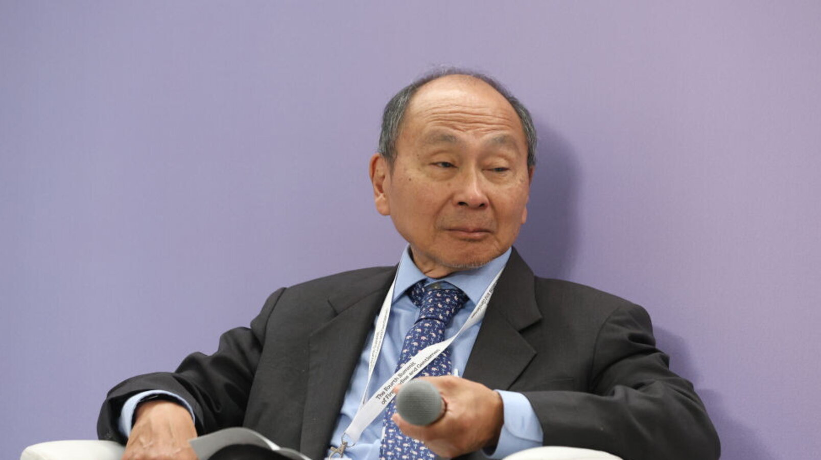 "I dazi sono una decisione idiota". Parola di Francis Fukuyama: "Trump ...