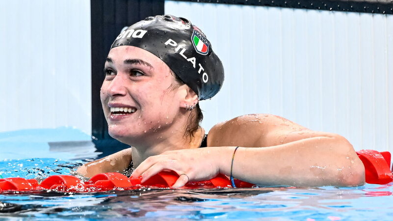 Le Nuotatrici Benedetta Pilato E Chiara Tarantino Fermate Per Furto A