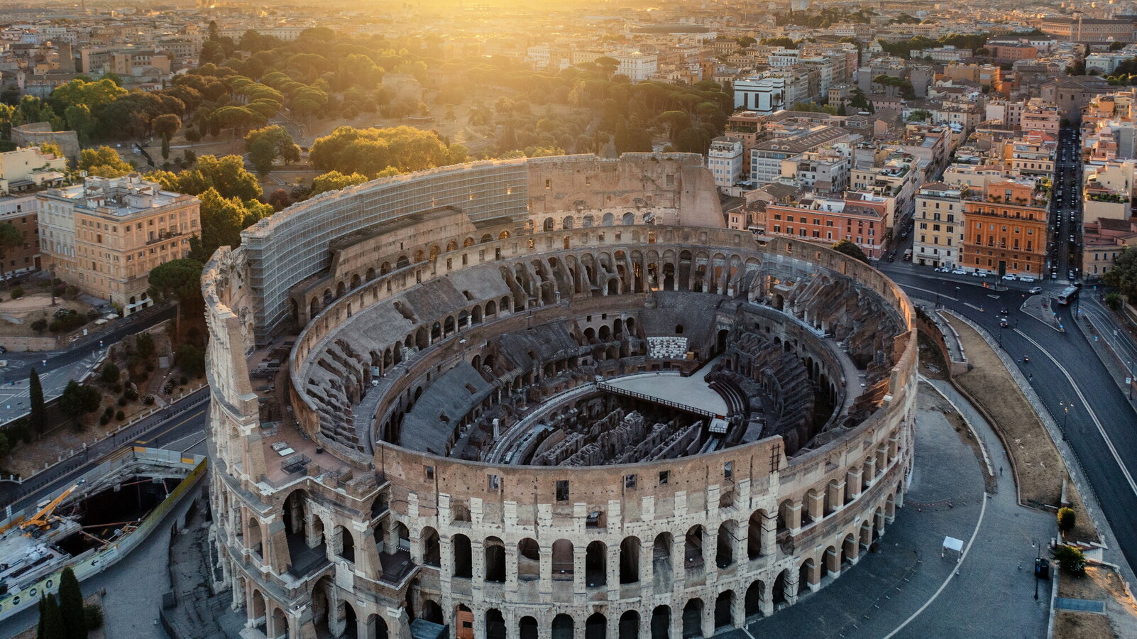 Concerti pop, sfide fra gladiatori. Il Colosseo "si apre ai grandi ...