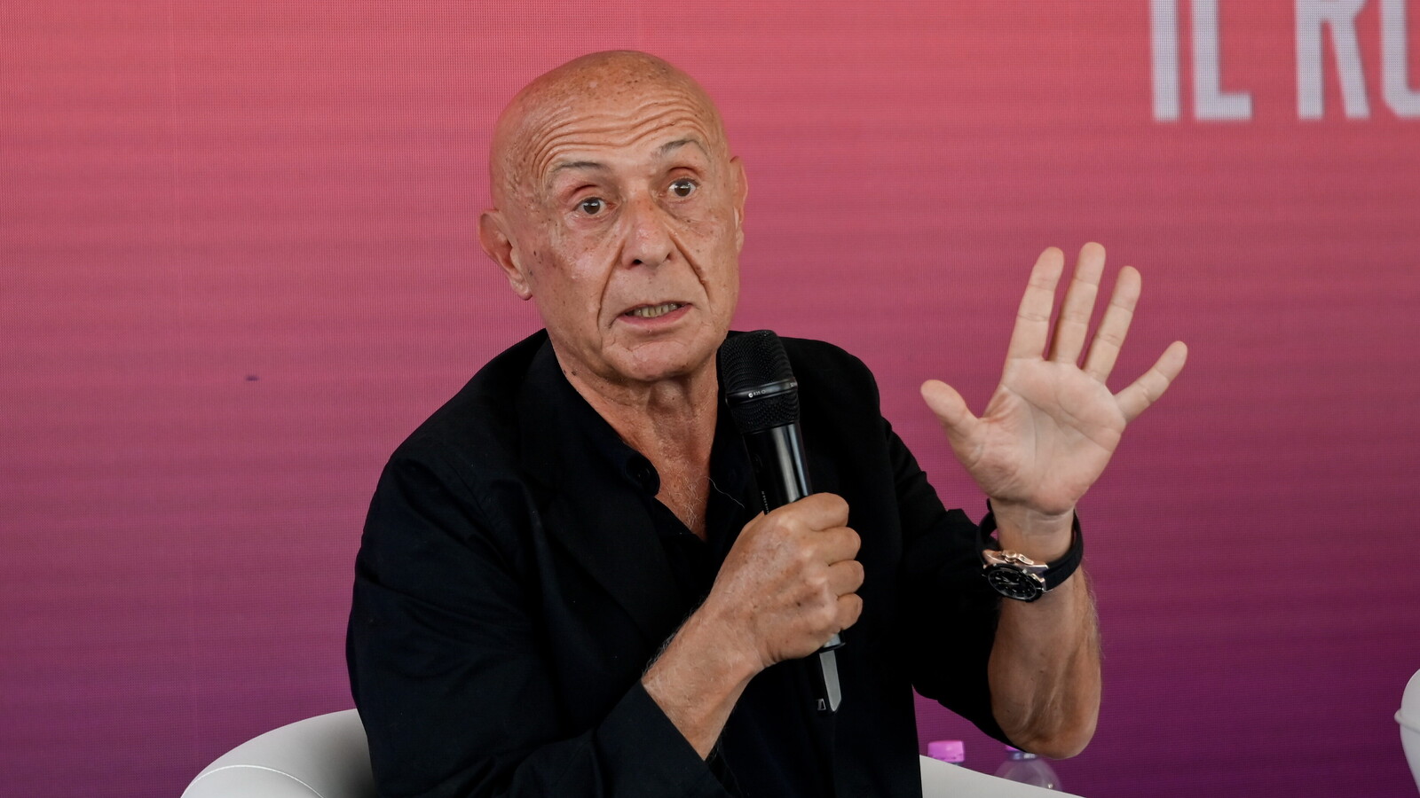 Marco Minniti: "Meloni brava a non isolare Trump. L'Italia può portare ...
