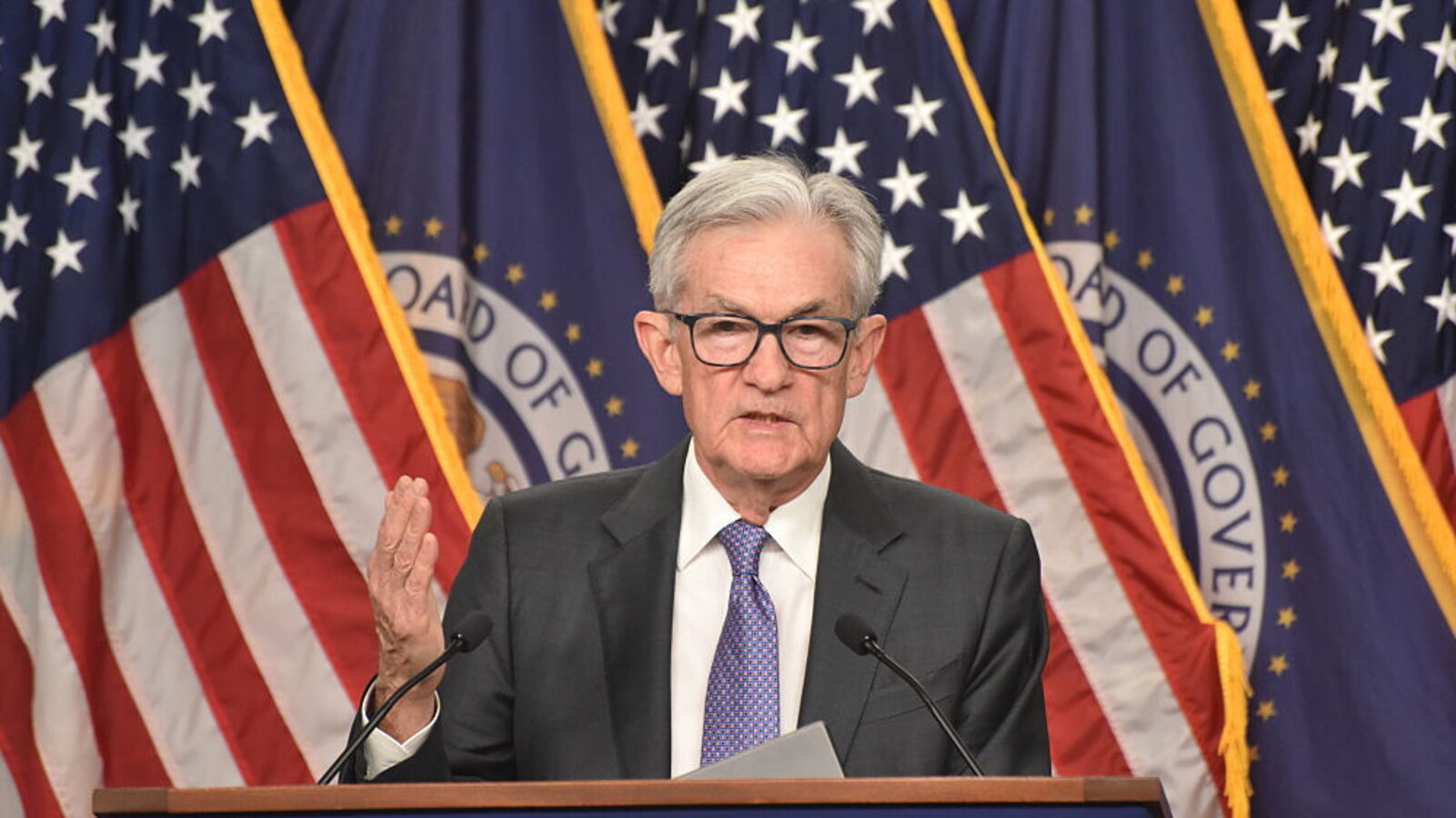 Un boomerang per Trump. Powell alla Fed fino al 2028 - HuffPost Italia