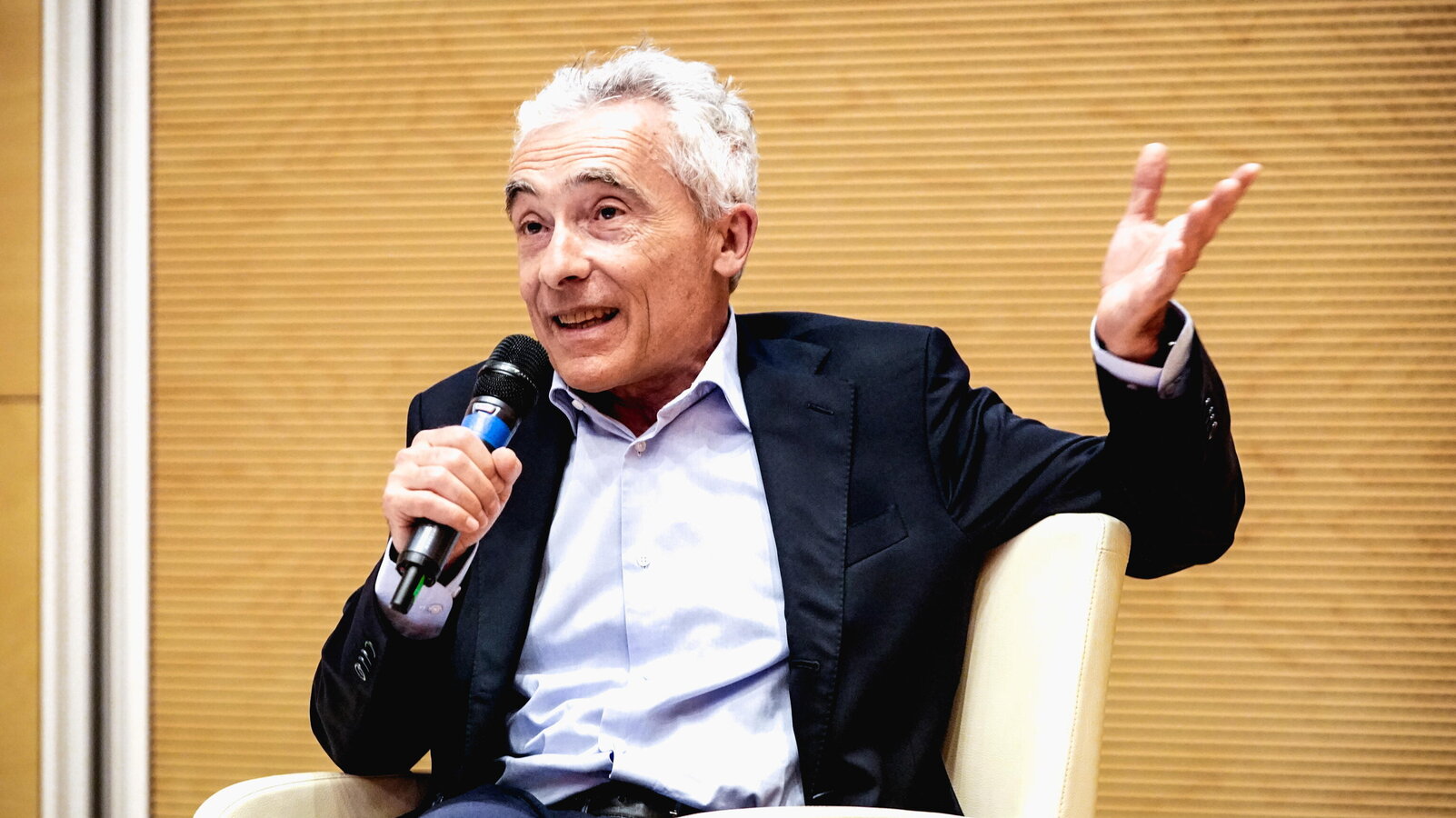 Gli stipendi non stanno al passo. Tito Boeri: "Agire sui contratti e ...