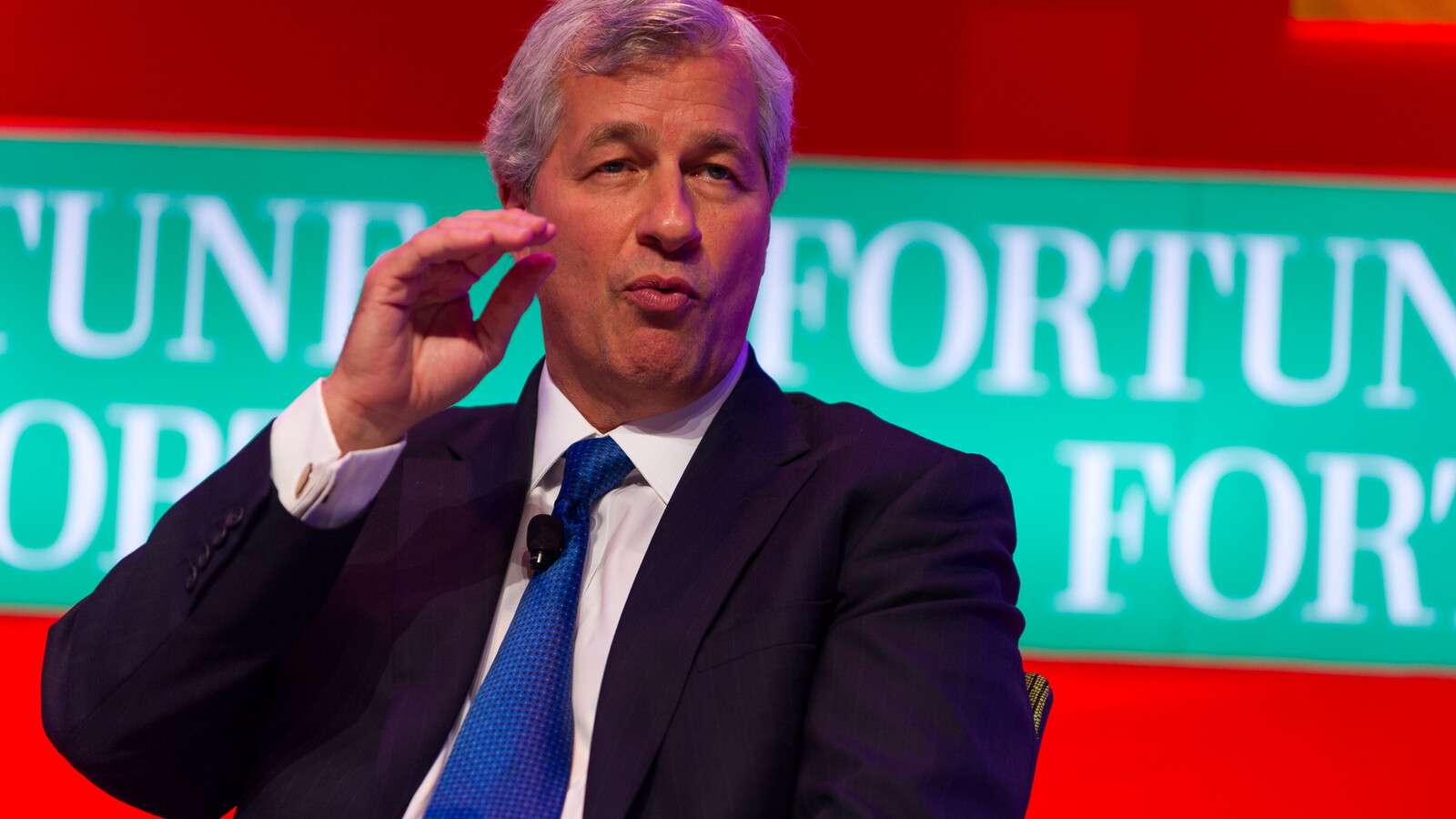 Trump fa causa a Jamie Dimon di JPMorgan. Vuole 5 miliardi. E i CEO ...