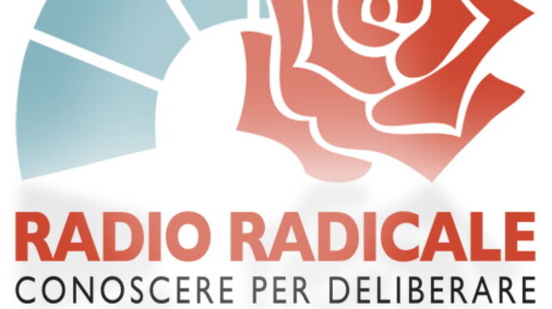 Dimezzati i fondi per Radio Radicale. “Così chiudiamo” - HuffPost Italia