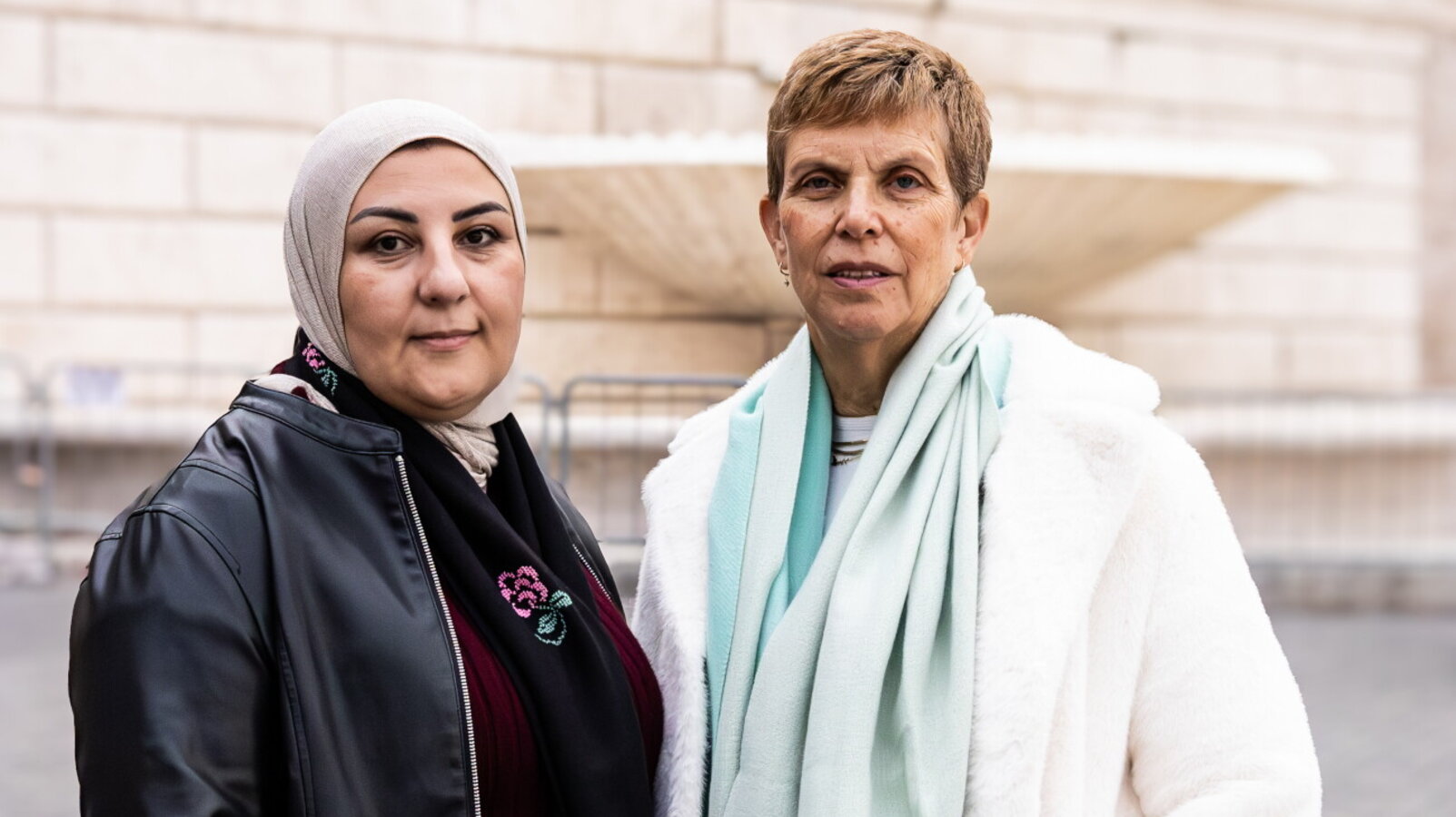 Reem Al-Hajajreh (palestinese) e Yael Admi (israeliana): "Esiste una ...