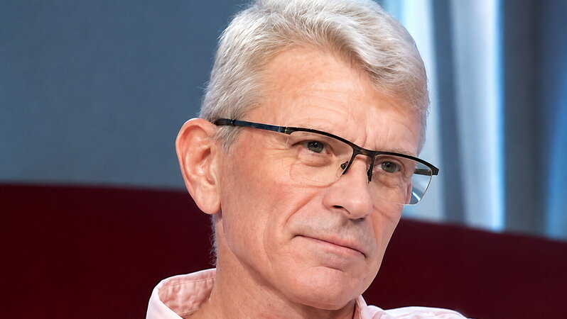 Lo scomodo compromesso. Gastone Breccia: "È l'era delle guerre e delle ...