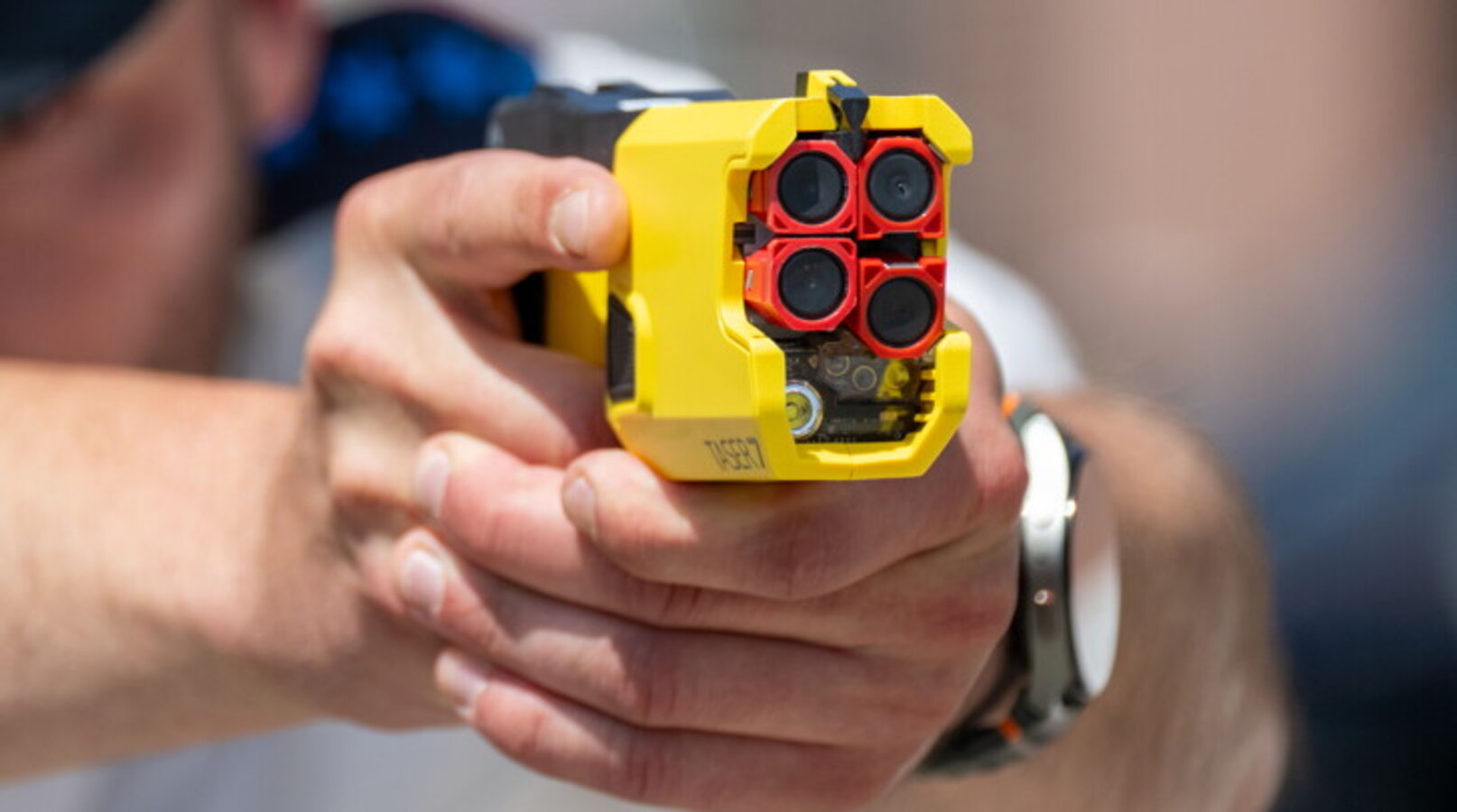 Taser sempre più usato, sempre più opaco. Antigone chiede trasparenza ...