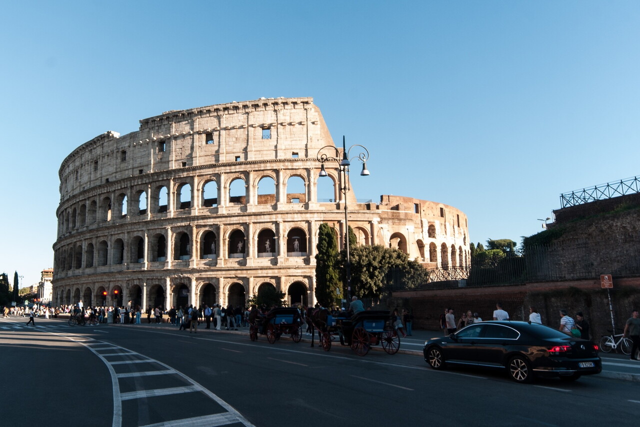IL COLOSSEO SPLENDE NONOSTANTE TUTTO - Limes