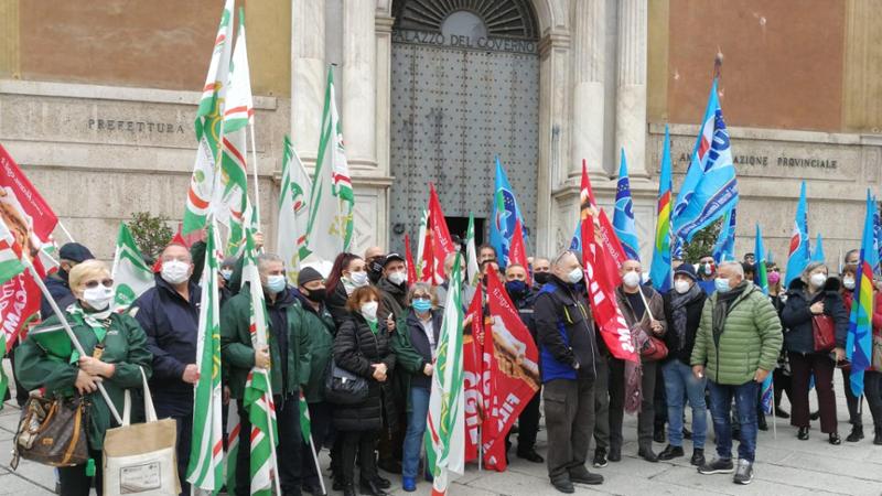 Vigilanza privata, presidio a Genova per il rinnovo del contratto ...