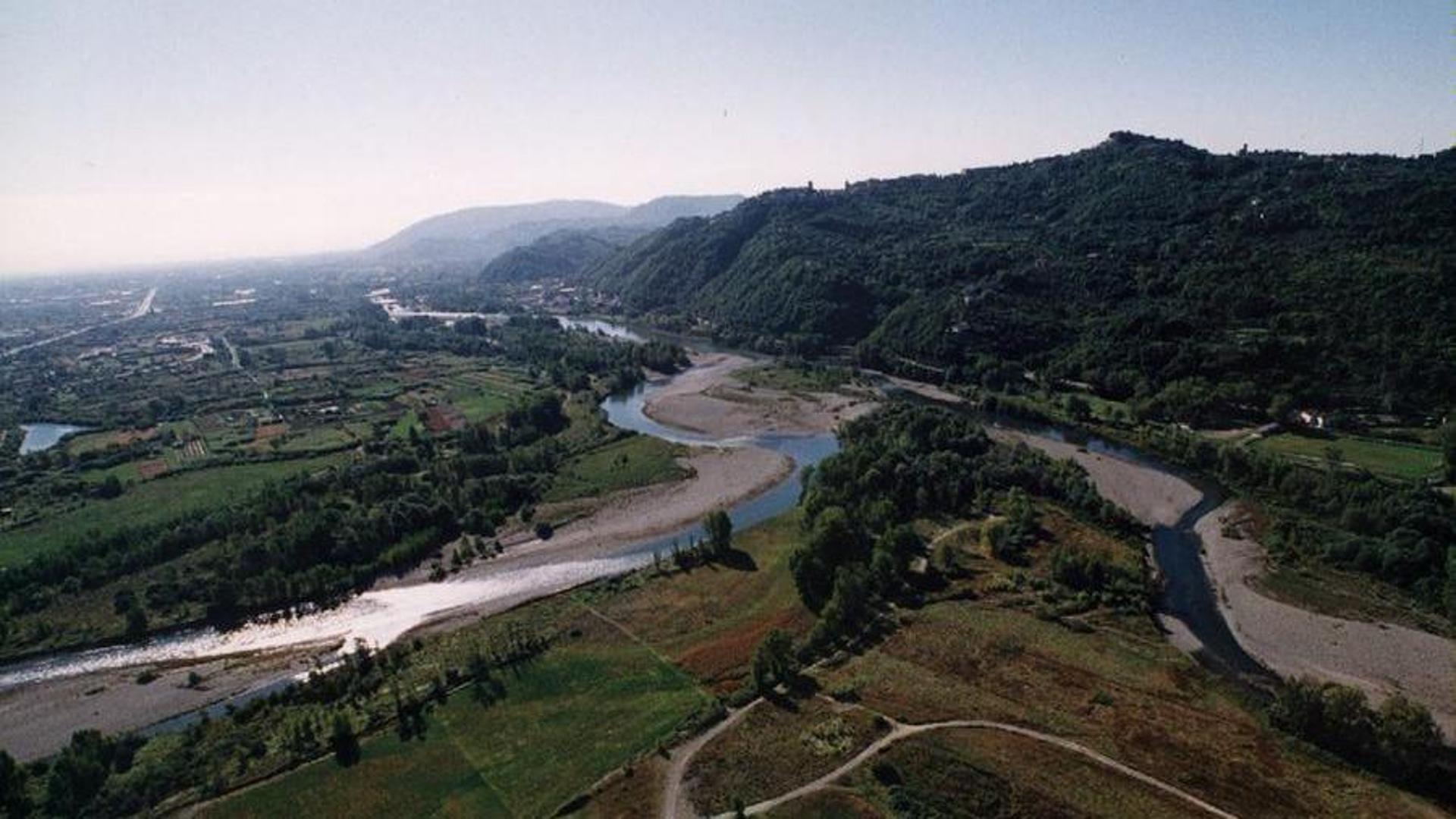Una pista ciclopedonale sulla sponda del fiume Vara - Il Secolo XIX