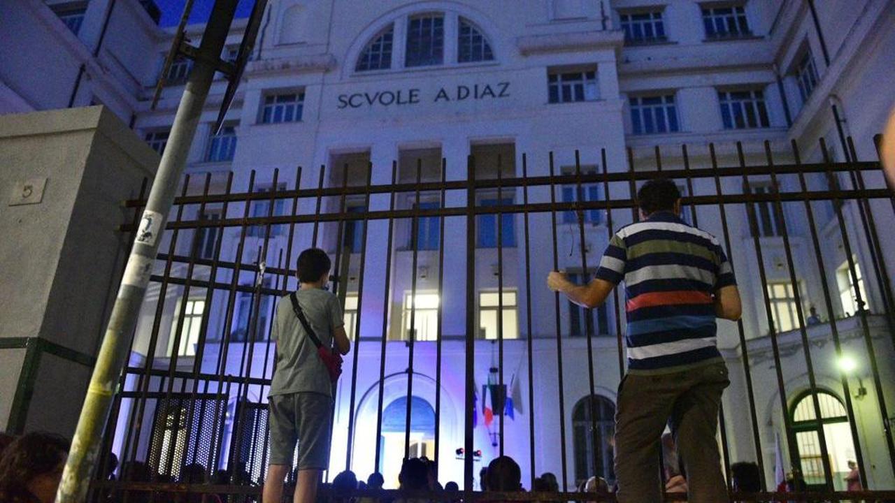 G8 di Genova, vent’anni dopo le vittime del pestaggio ritornano alla ...