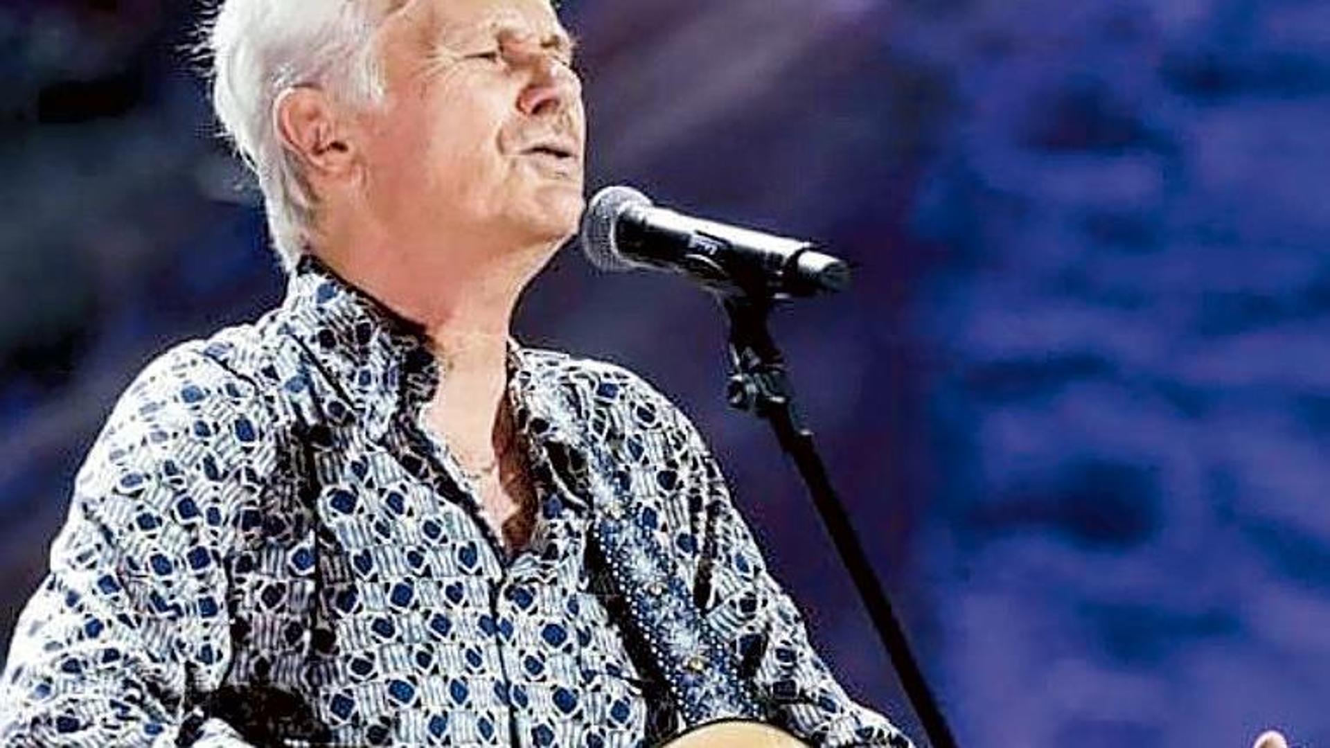 Ron in concerto a Genova: “Ho ricevuto tanto, guardo avanti con il ...