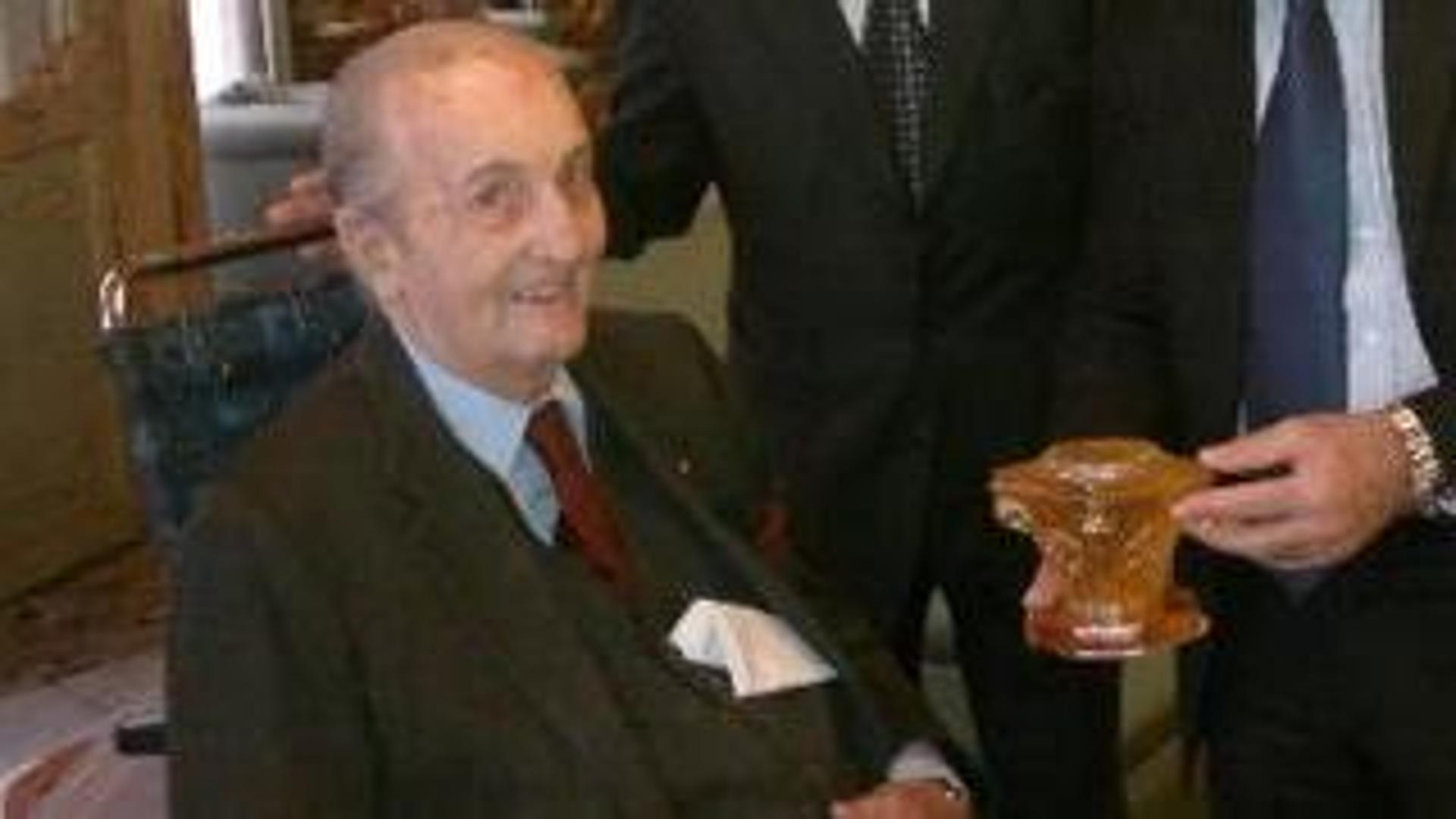 Morto Mario Valeri Manera, fondò nel 1962 il Premio Campiello - Il ...