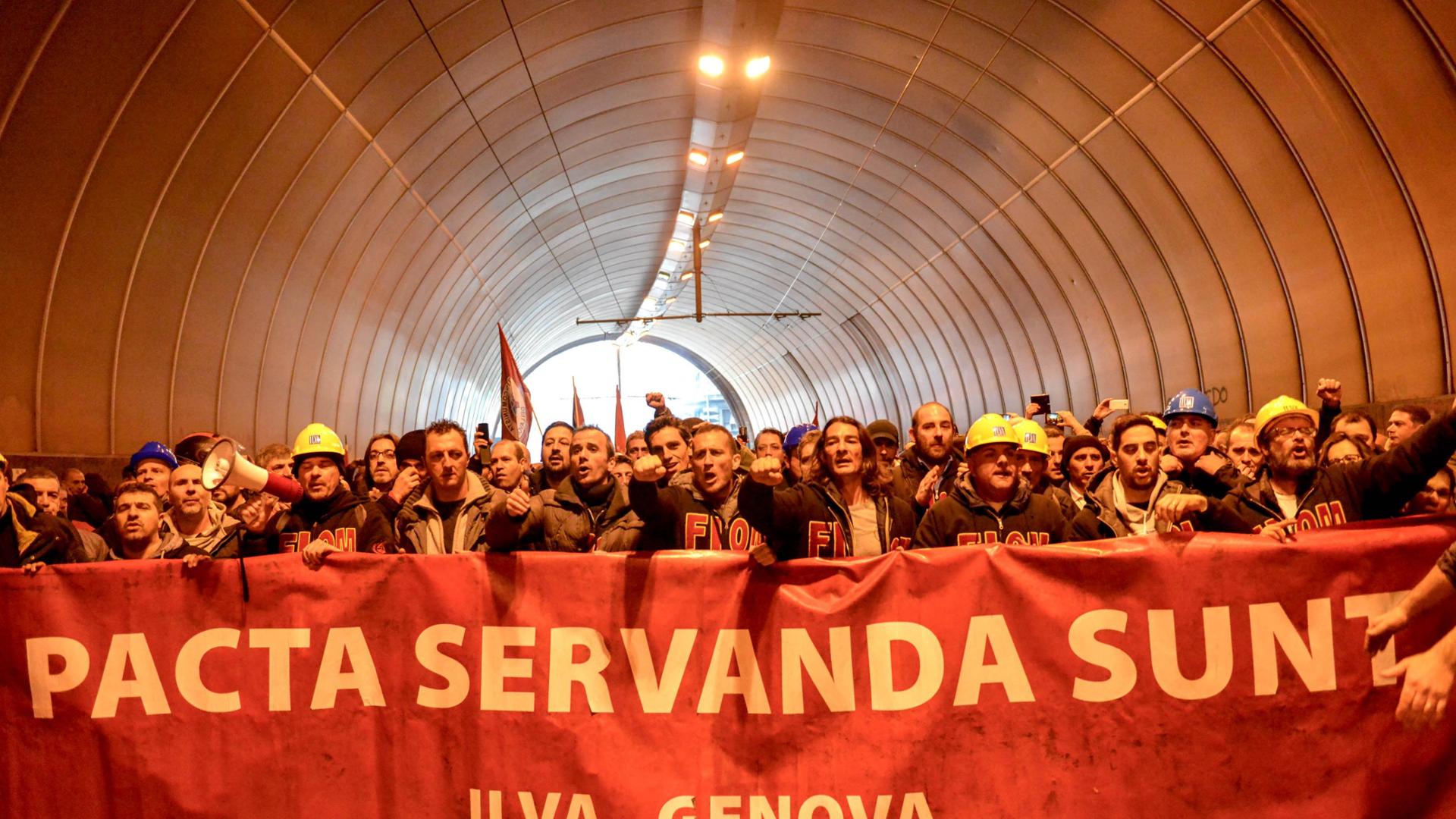 “Pacta servanda sunt”: W gli operai, ma parlate italiano - Il Secolo XIX