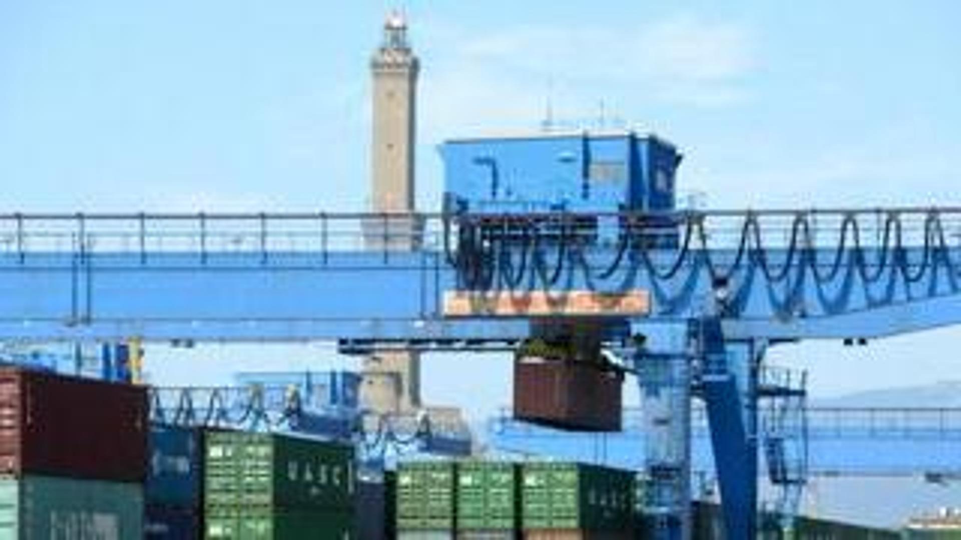 Porto di Genova, nuovo record container: 2,2 milioni di teu - Il Secolo XIX