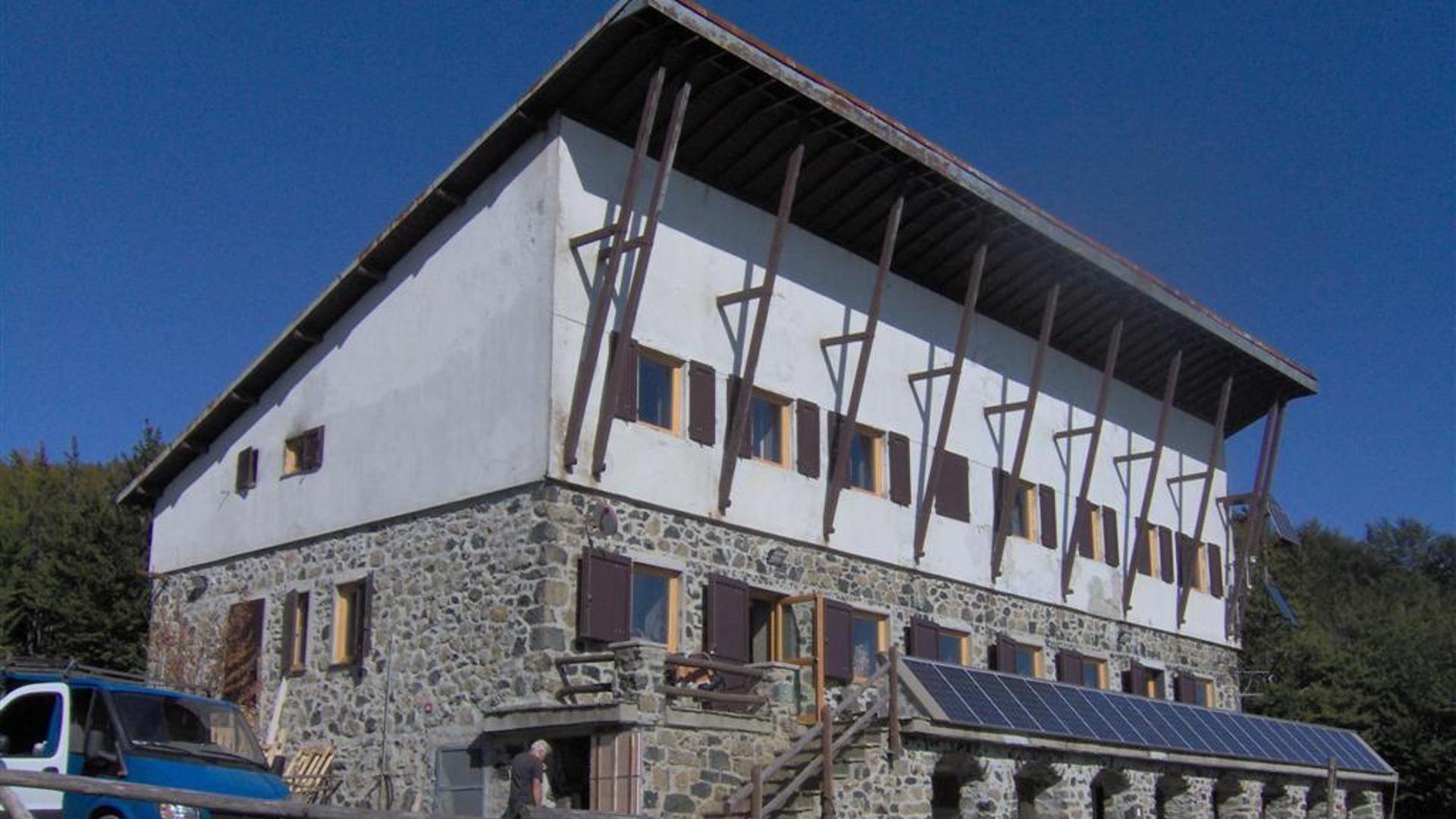 La montagna in Liguria, il rifugio Pratomollo riapre il 9 ottobre ...