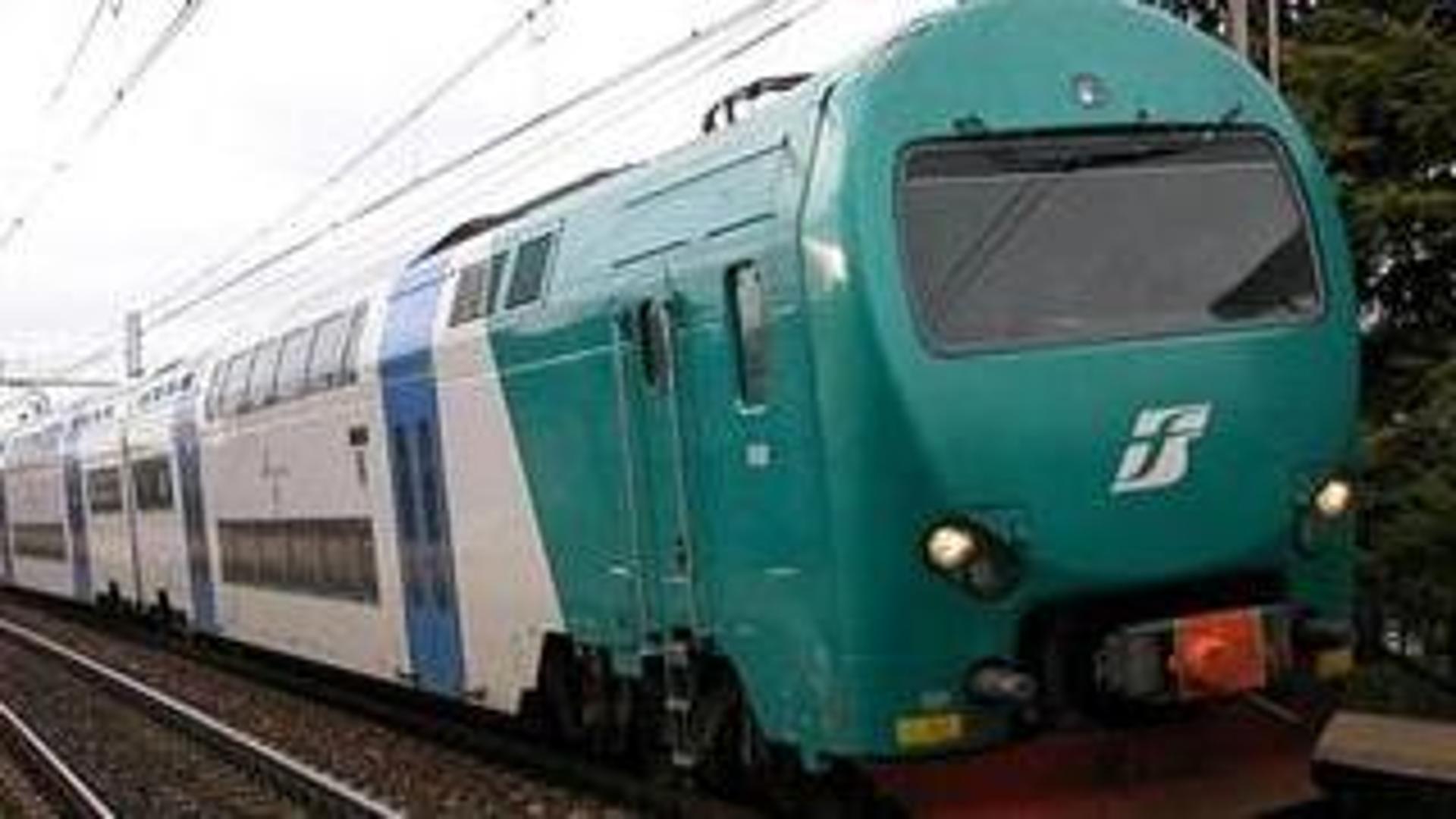 Genova, treno fermo in galleria a Principe per un’ora. Malori per il ...