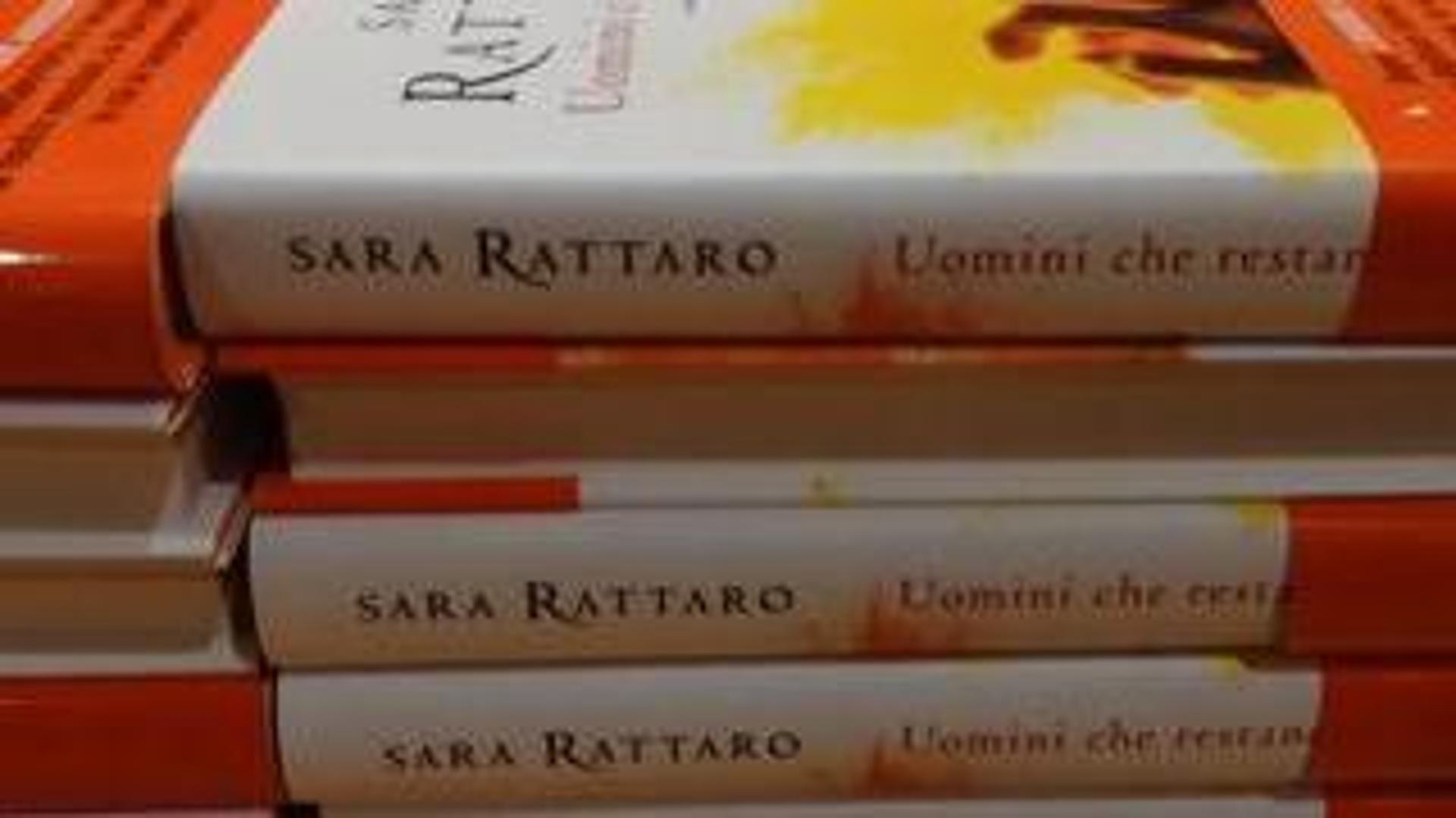 Sara Rattaro: «La mia scrittura è essenziale come un esperimento ...