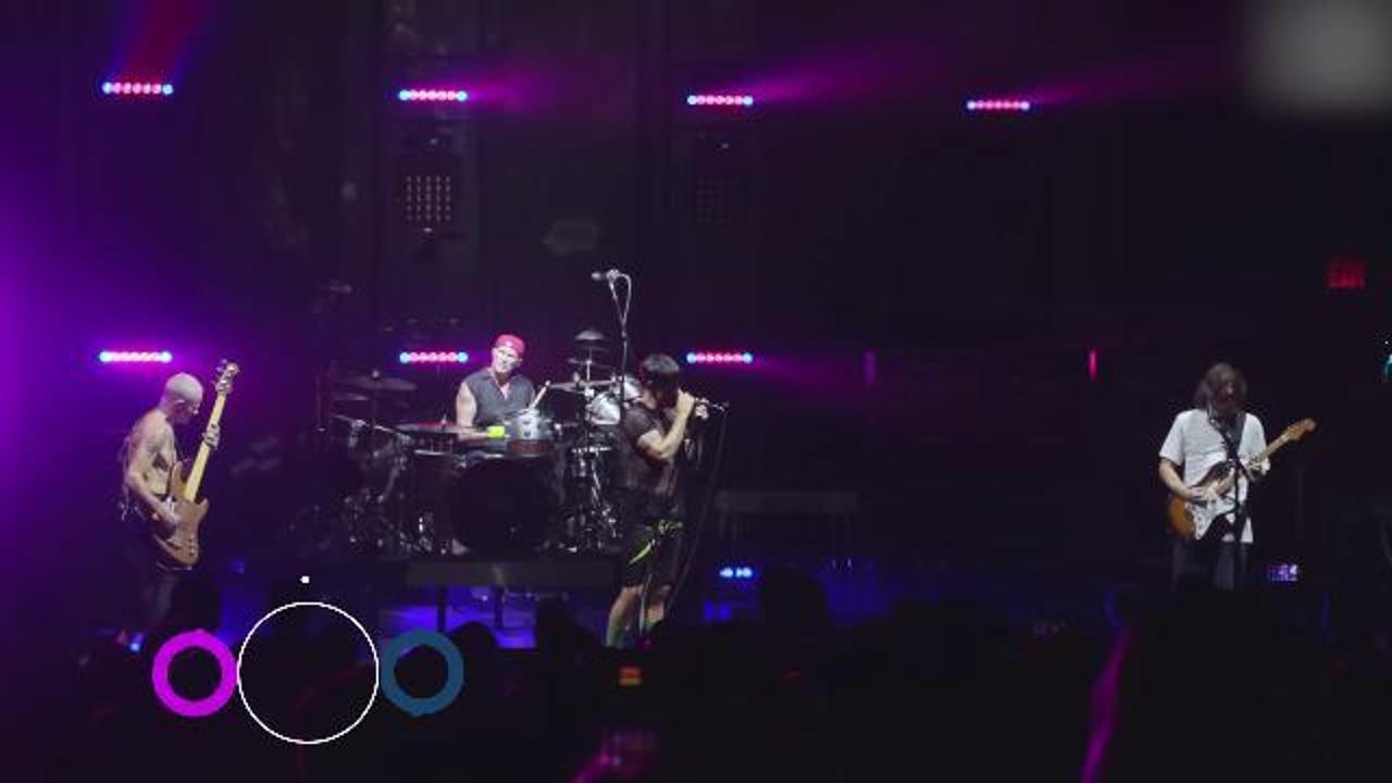 Red Hot Chili Peppers, ecco come eravamo: Rock scintillante - Il Secolo XIX