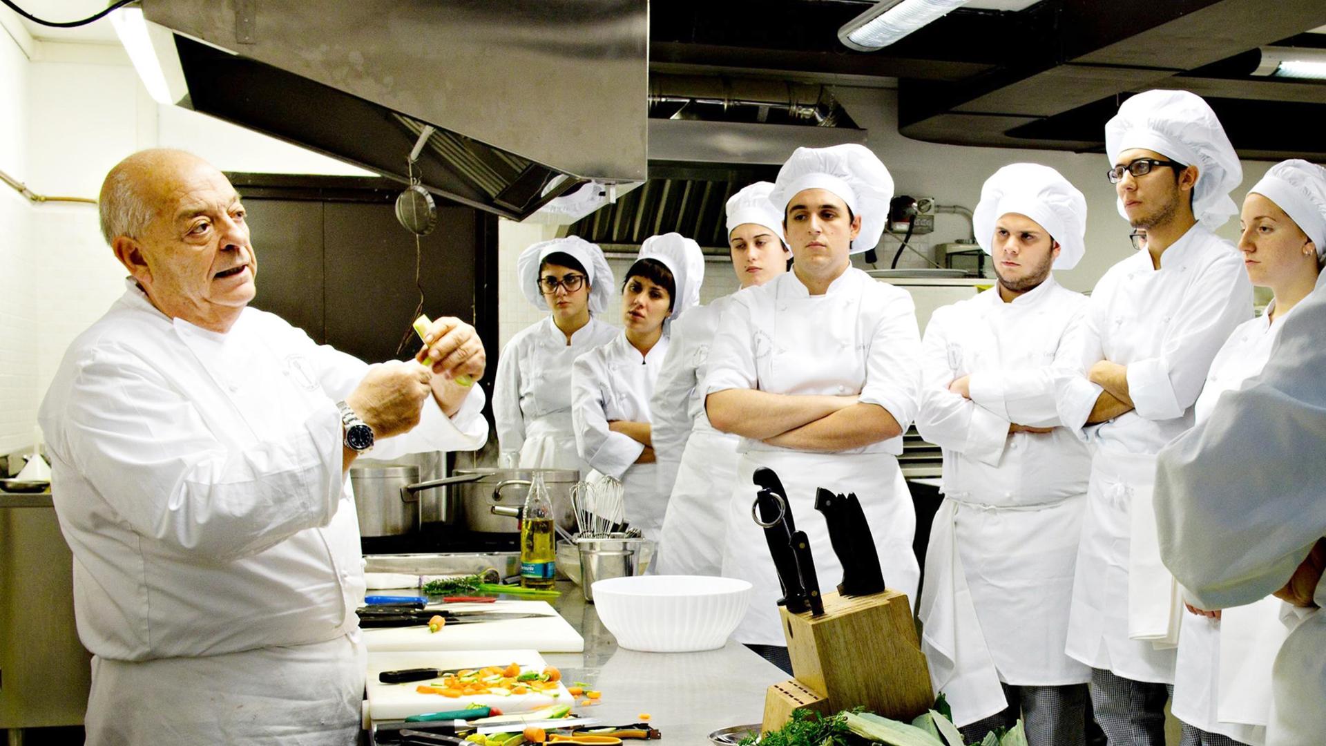 Guida Michelin, la Locanda delle Tamerici di Fiumaretta conquista un ...