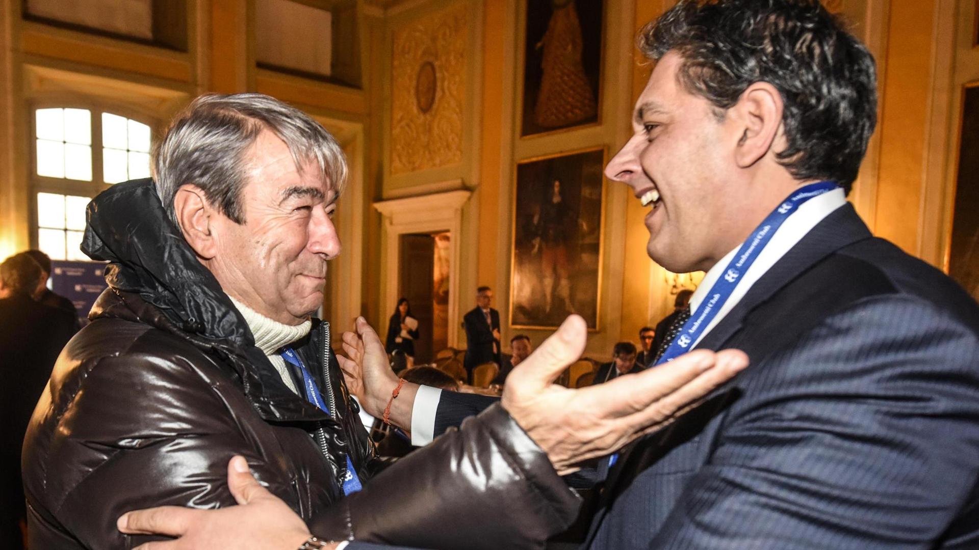Genova, torna la cena vip di Toti a Villa Lo Zerbino. Big di porto e ...