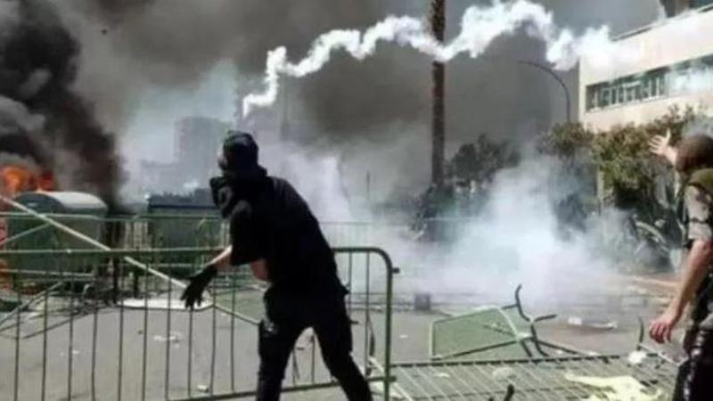 G8 di Genova, il comitato di sostegno dell’ex no global Vecchi commenta ...