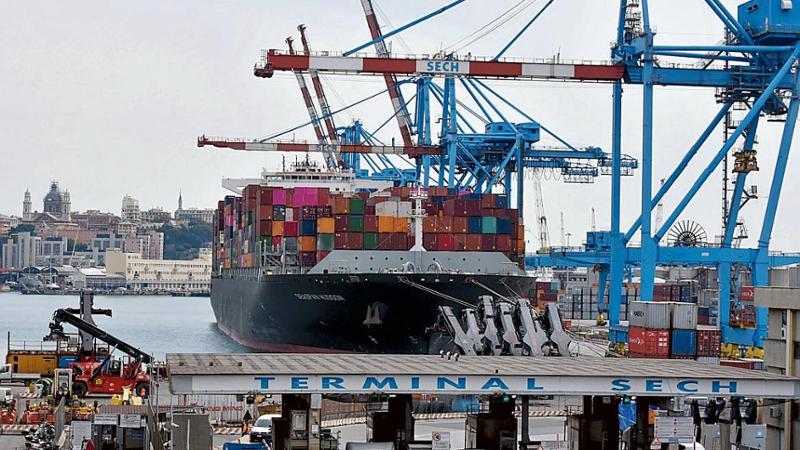 Porto di Genova, banchine a 7,7 euro al metro: possibile un rinvio ...