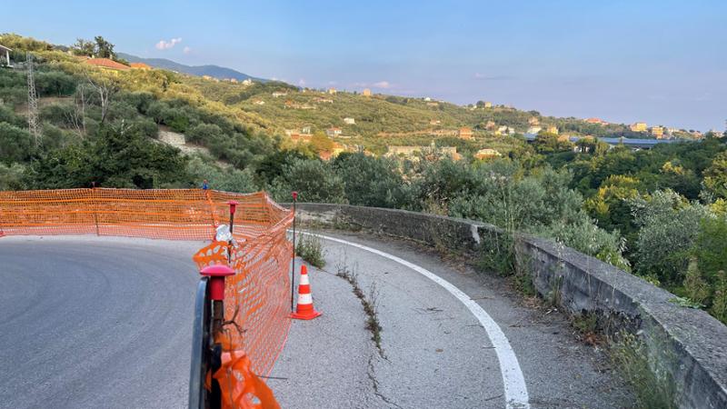 Cedimento lungo la strada per Maxena, è scontro politico - Il Secolo XIX