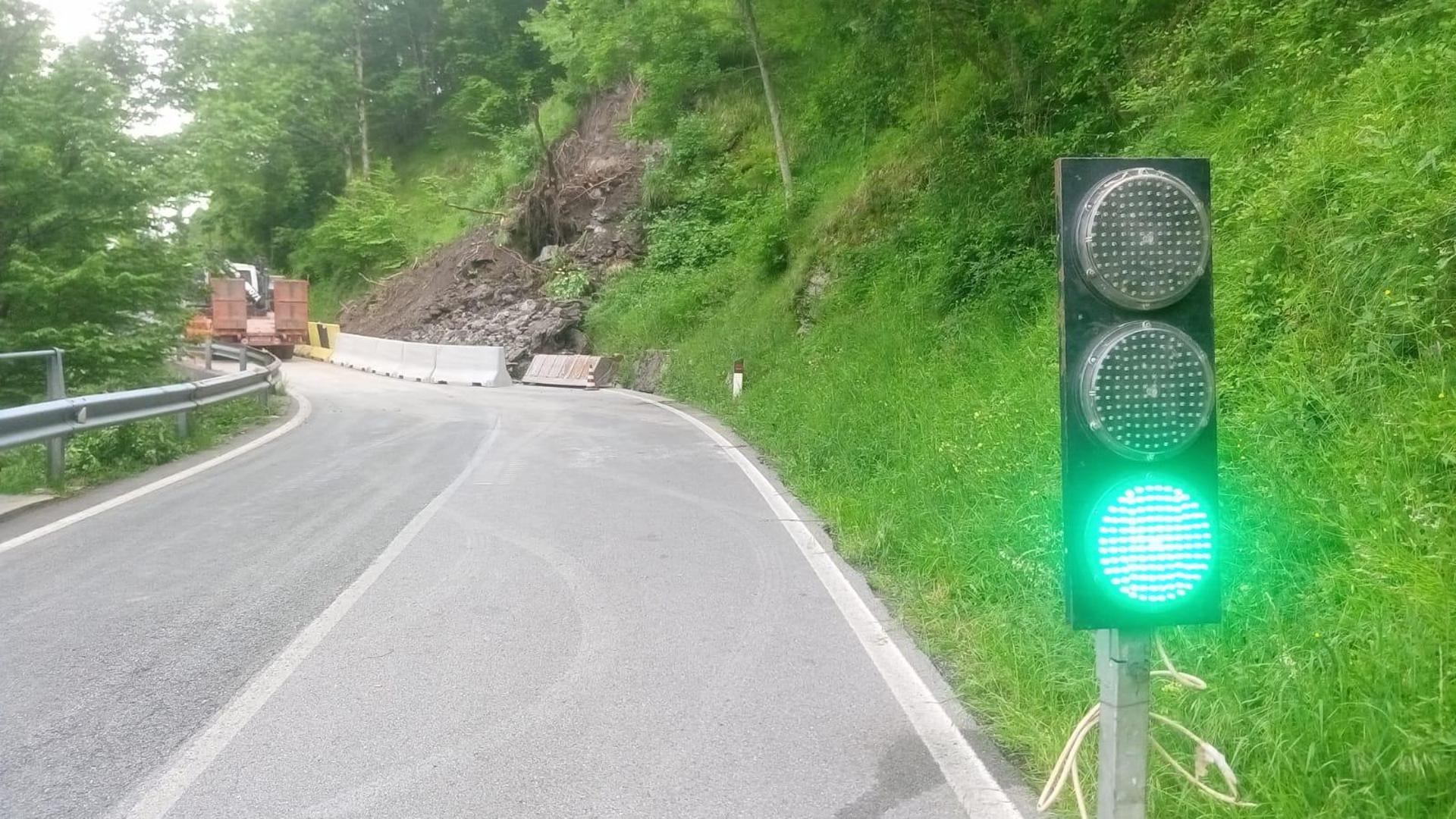 Borzonasca, riaperta la strada statale 586 chiusa per la frana in ...