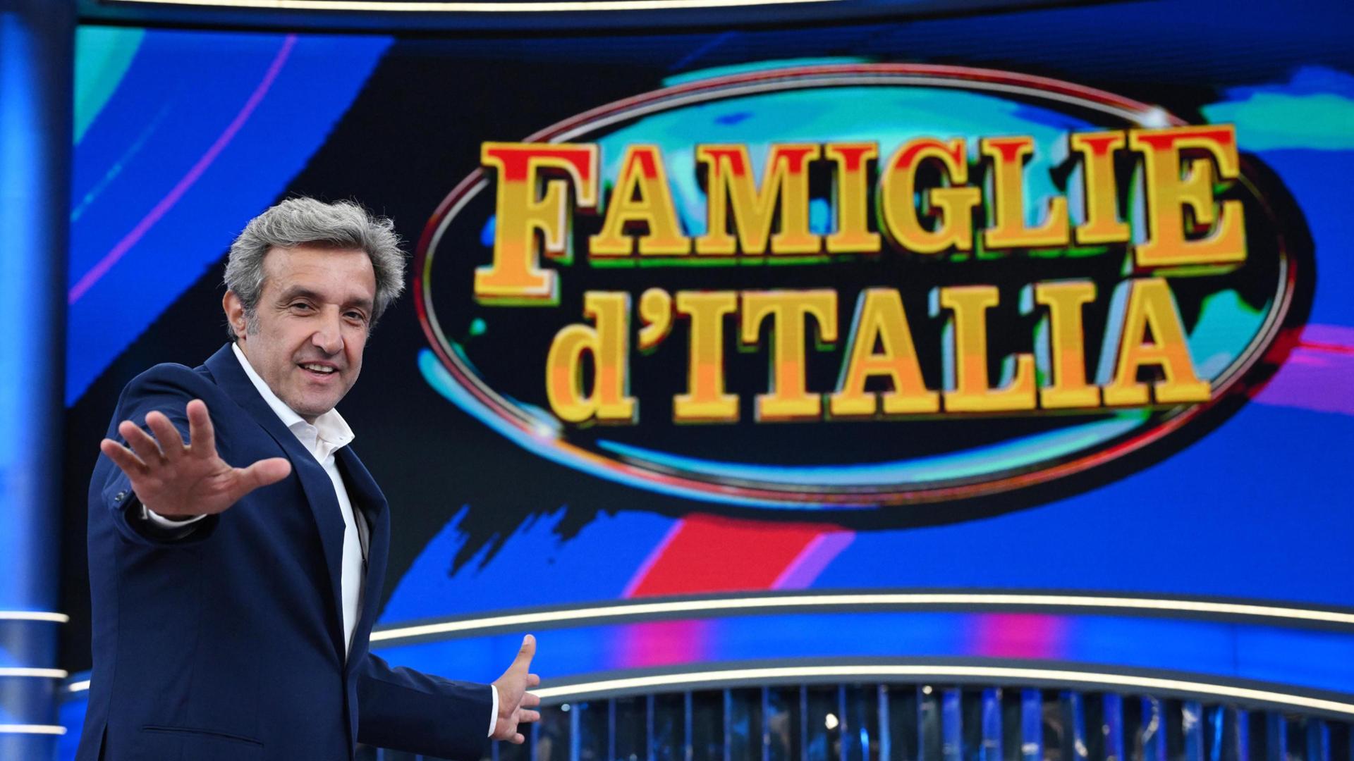 Flavio Insinna: “Io di sinistra. Sono un nostalgico di Berlinguer" - Il ...