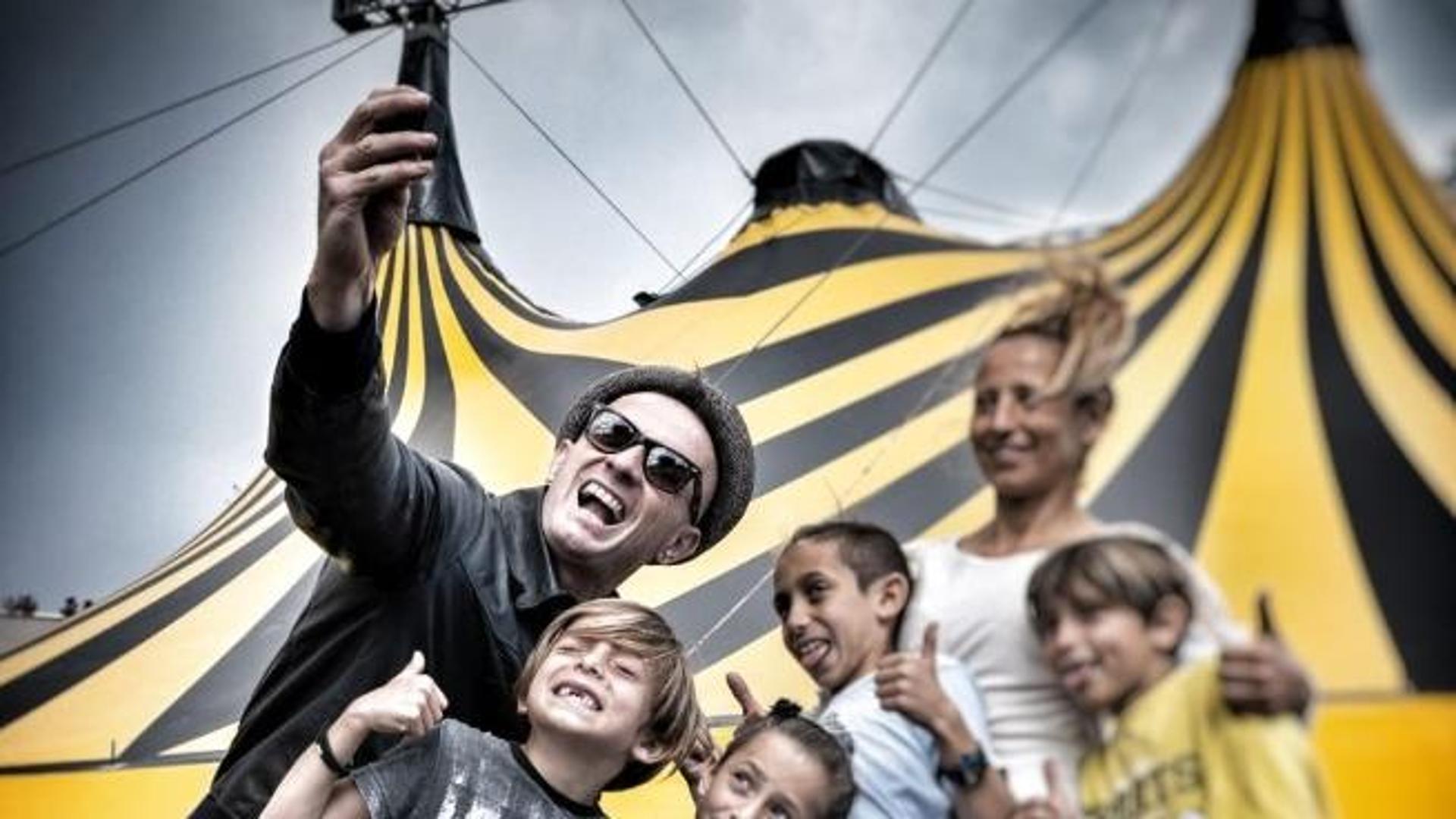A Genova il circo senza animali “Gravity” con il rapper Alp King e il ...