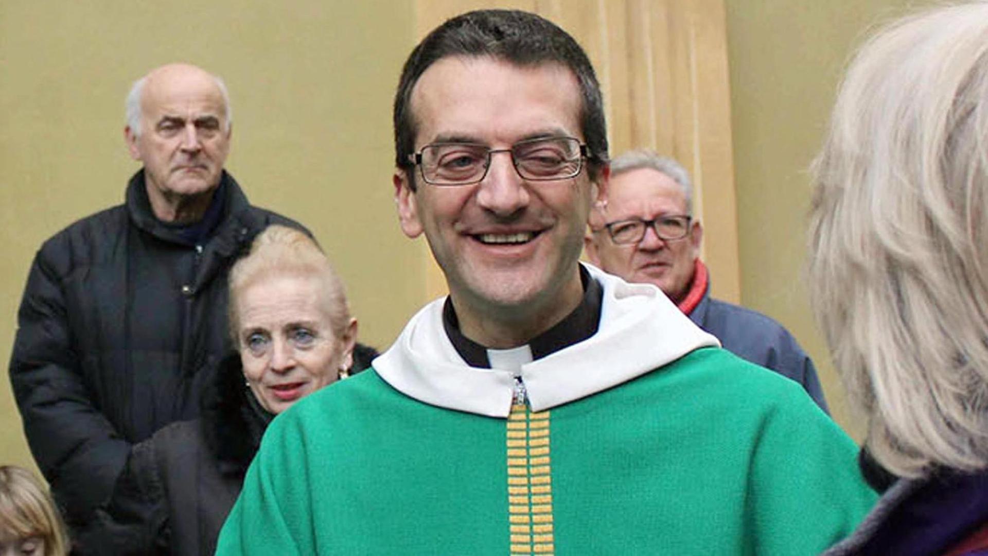 Don Giulio dice addio alla Chiesa: "Basta con i dogmi, sono ...