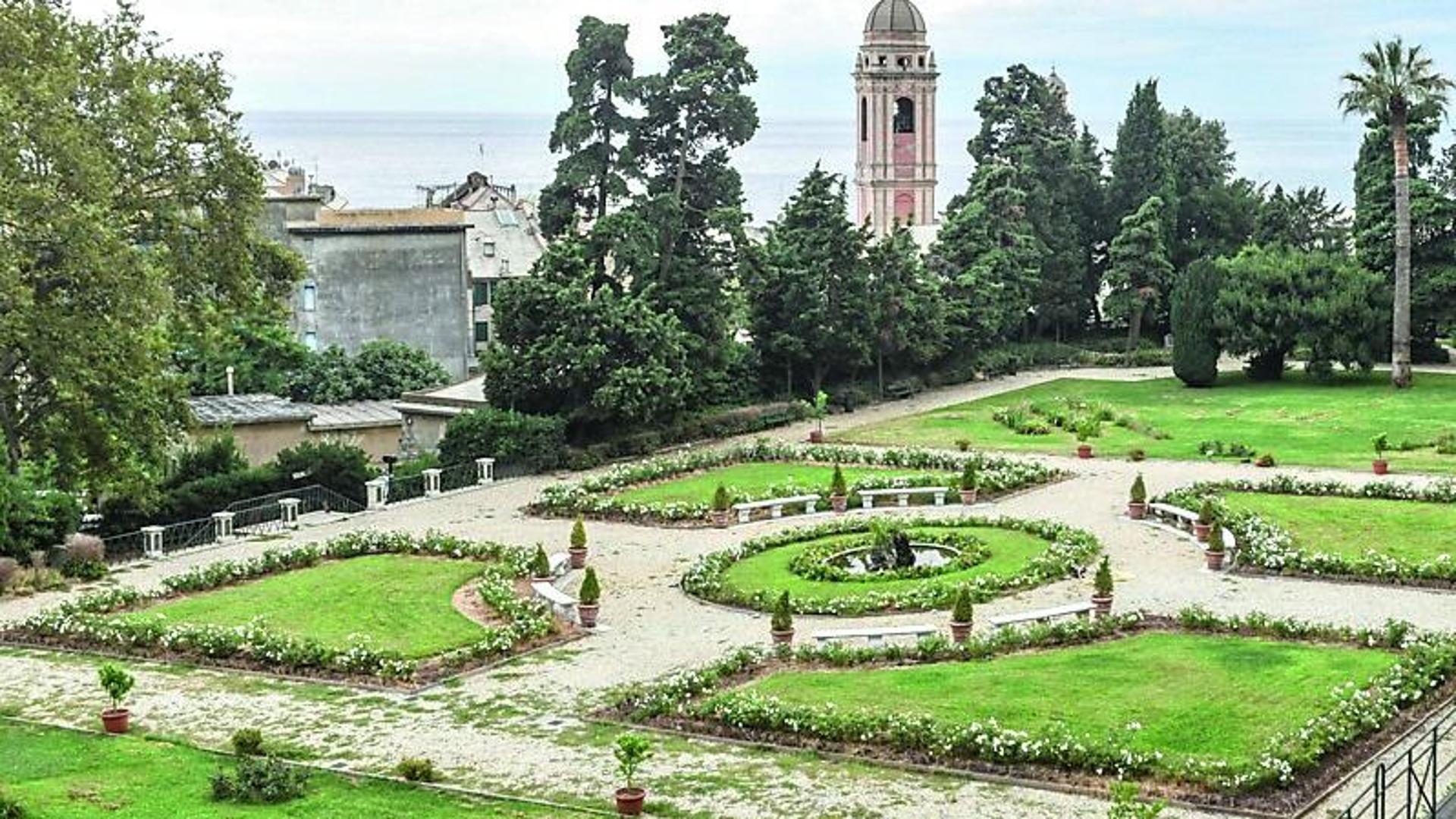 Voltri, anziani aggrediti nel parco. Caccia a banda di baby rapinatori ...