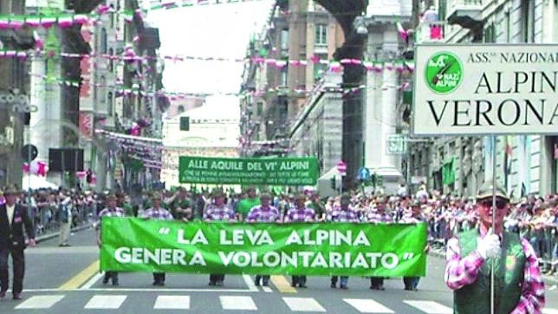Alpini a Genova, 100 milioni spesi in città dai partecipanti - Il ...