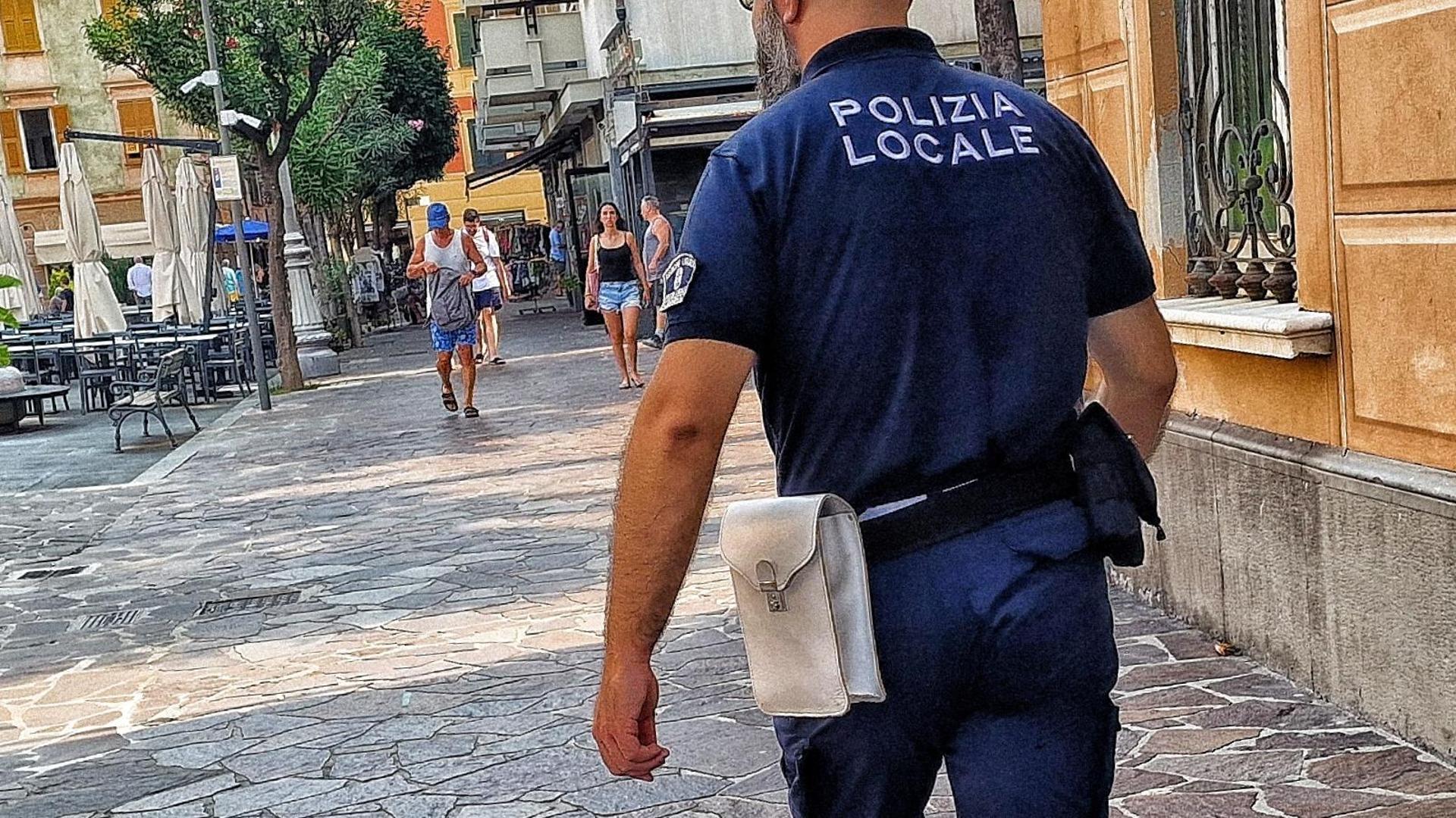 Vigili urbani in servizio serale, esperimento estivo a Lavagna - Il ...