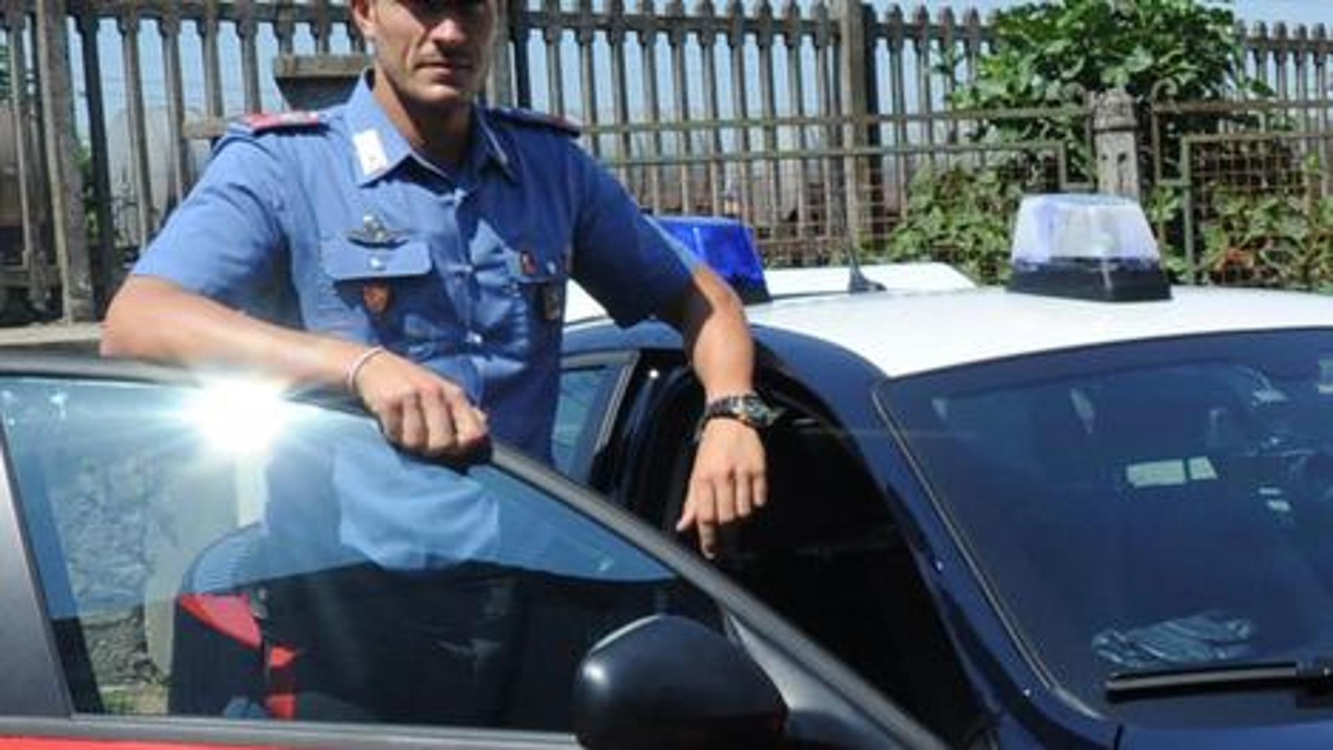 Chiodi a tre punte sulla strada Forate decine di pneumatici - La ...