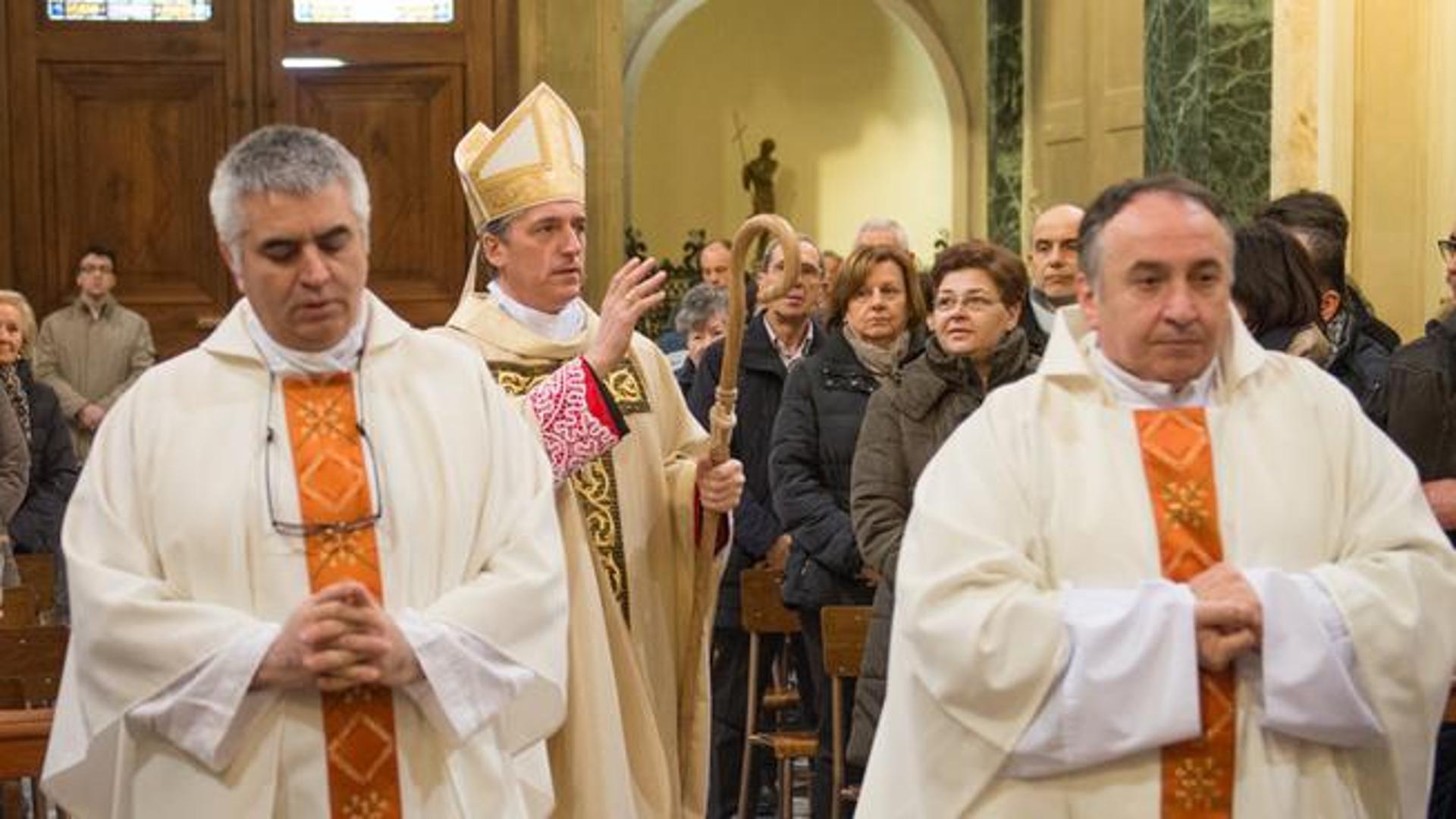 La visita del vescovo a Retorbido e Codevilla - La Provincia Pavese