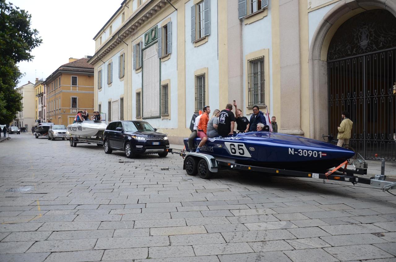Raid Pavia-Venezia, sfilano le imbarcazioni della corsa su fiume più ...
