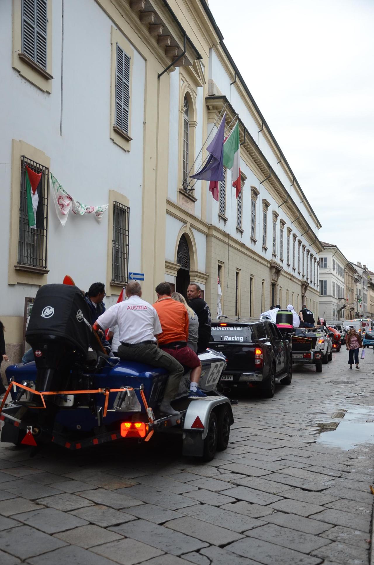 Raid Pavia-Venezia, sfilano le imbarcazioni della corsa su fiume più ...