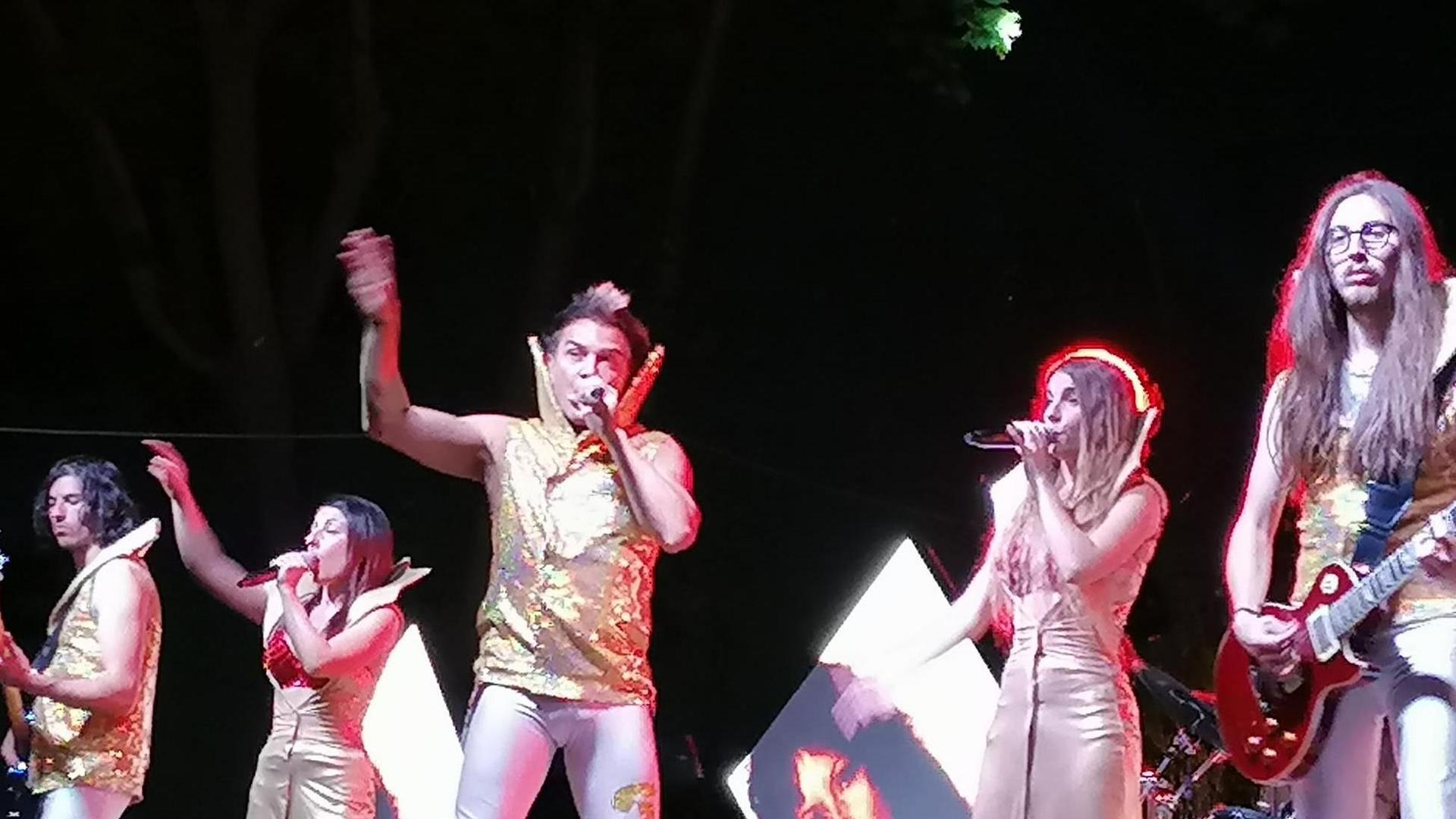 Shary Band, l’energia in musica: martedì sera a Vigevano si balla la ...